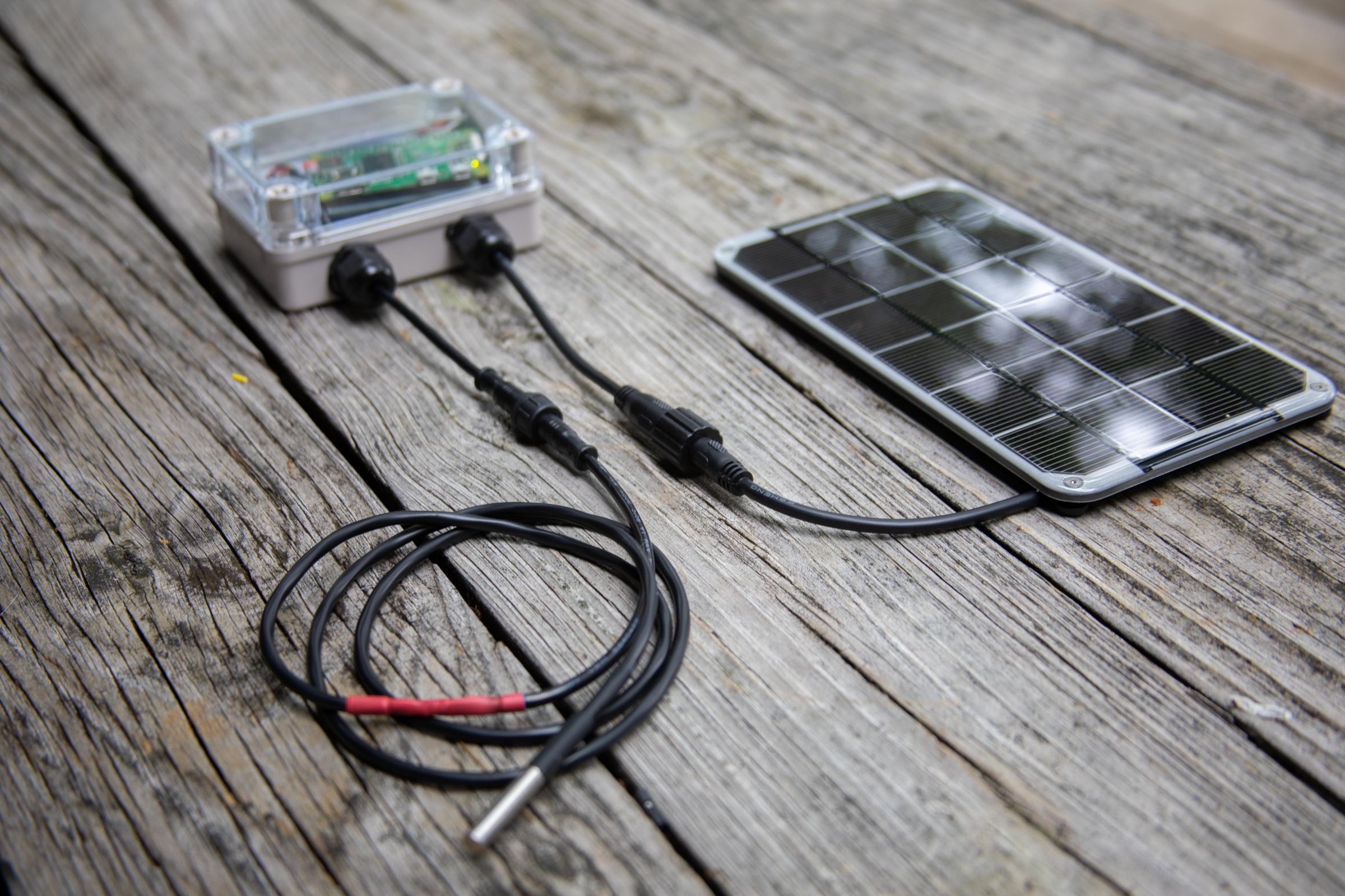 Water Temperature Monitor : 17 Steps (with Pictures) - Instructables