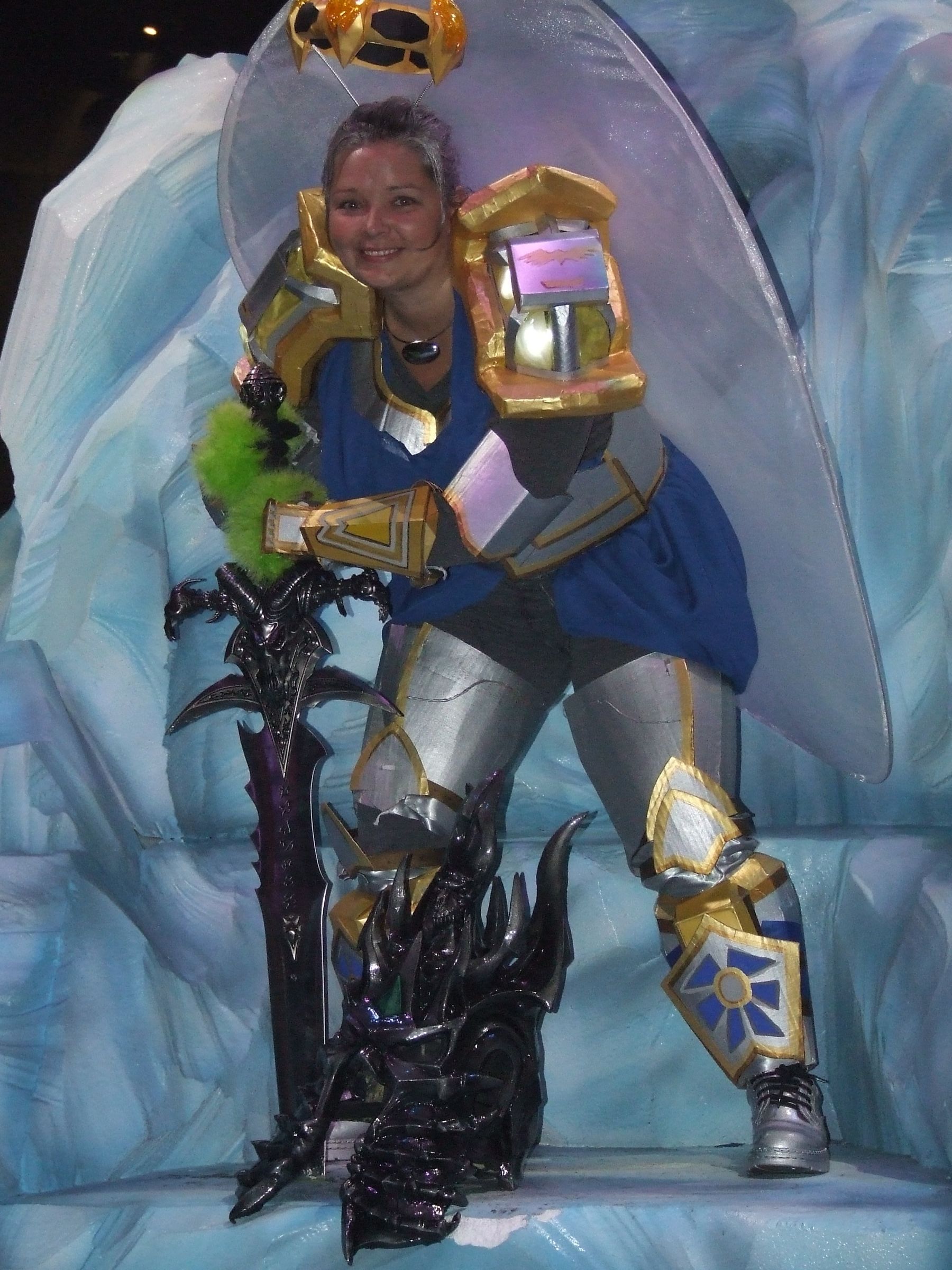 World of Warcraft Paladin T6 Costume (bubble Hearth) - Instructables