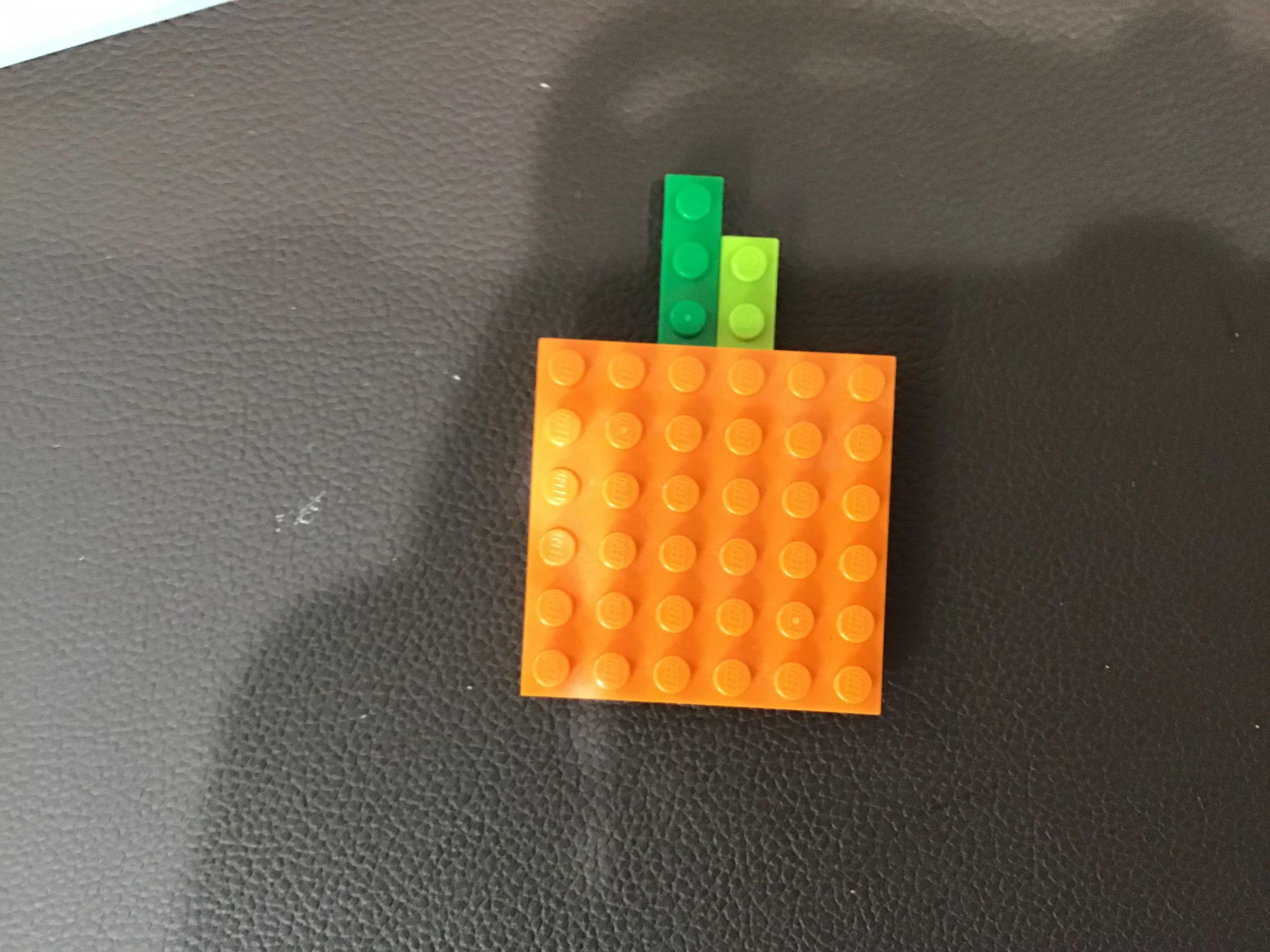 A Simple Derpy Lego Pumpkin : 4 Steps - Instructables
