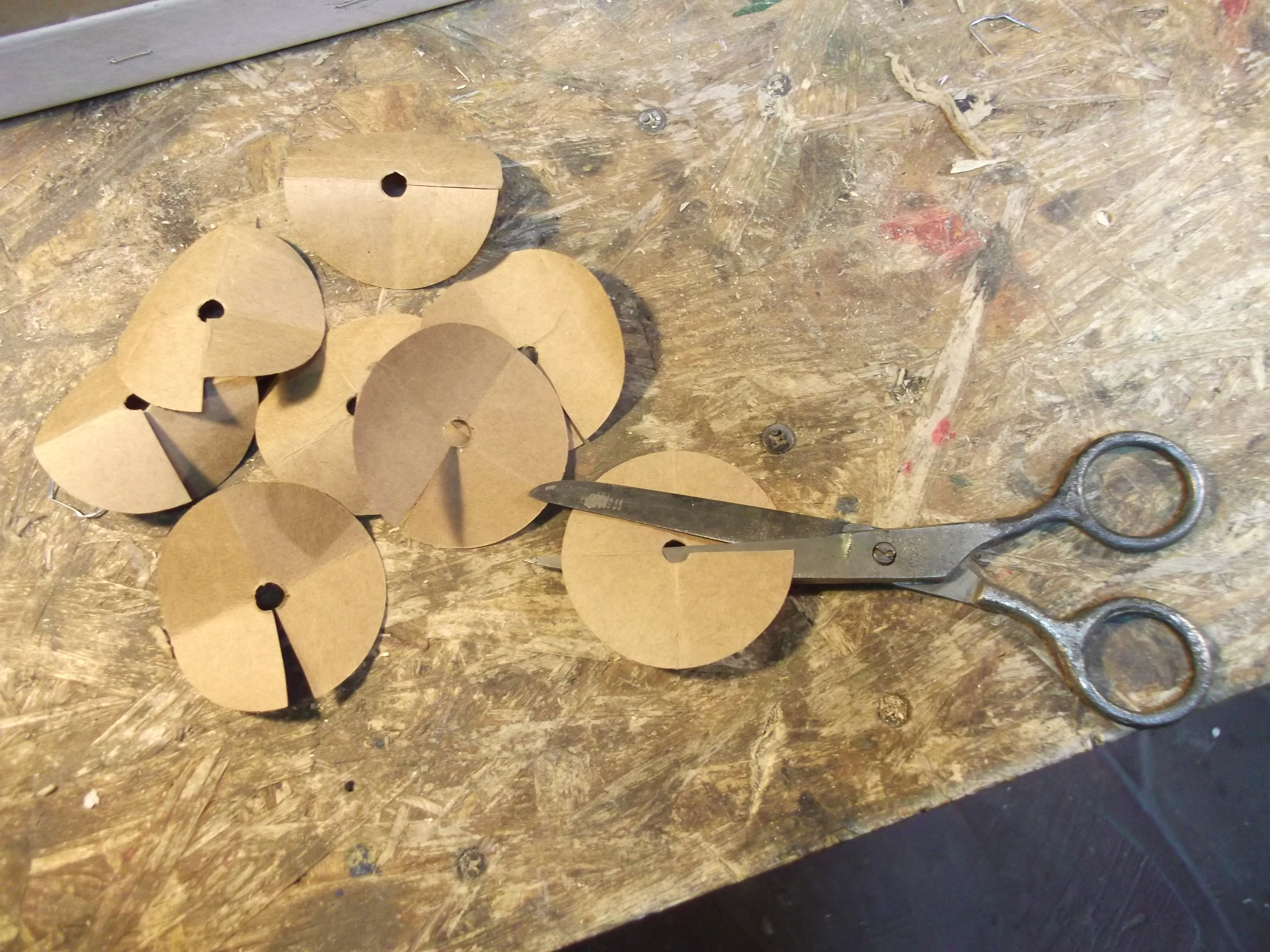 Fixing/Making/Reinforcing Boxes With Packaging Waste : 14 Steps (with ...