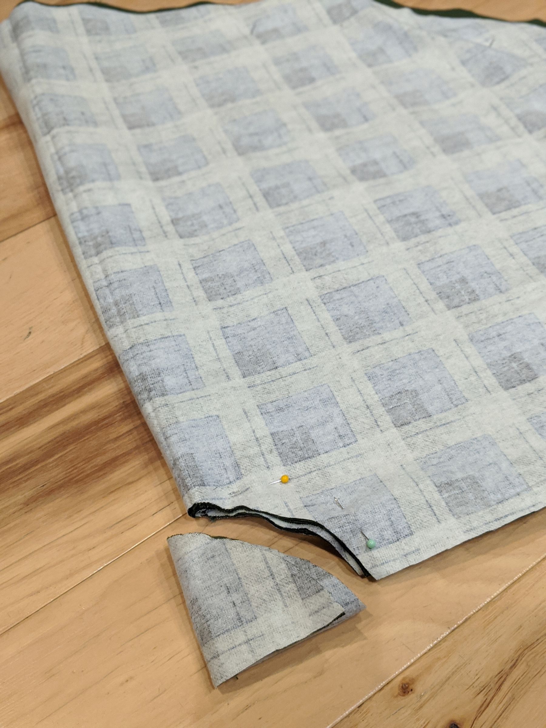 Cozy Reversible Hooded Capelet : 14 Steps (with Pictures) - Instructables