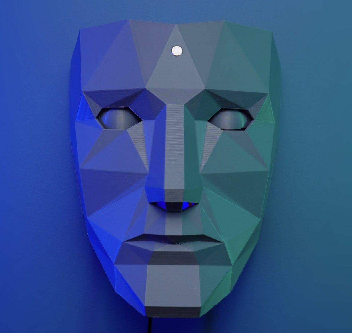 Face With Animatronic Eyes, Motion Detection and Voice : 6 Steps (with ...