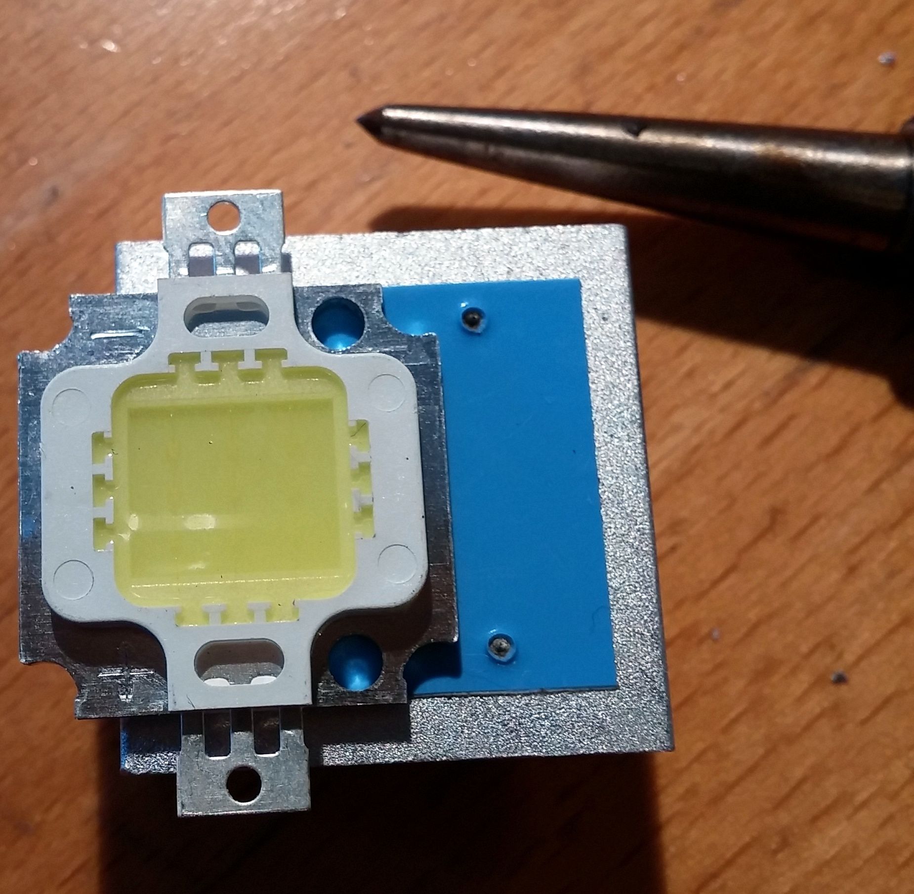 LED Ramp 8x10 Watt Dimmable : 8 Steps (with Pictures) - Instructables