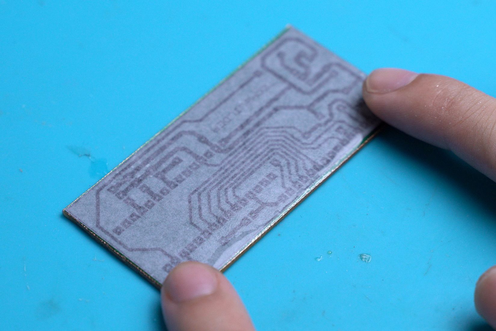 Single Sided PCB Home Fabrication (Presensitized PCB) : 21 Steps (with ...