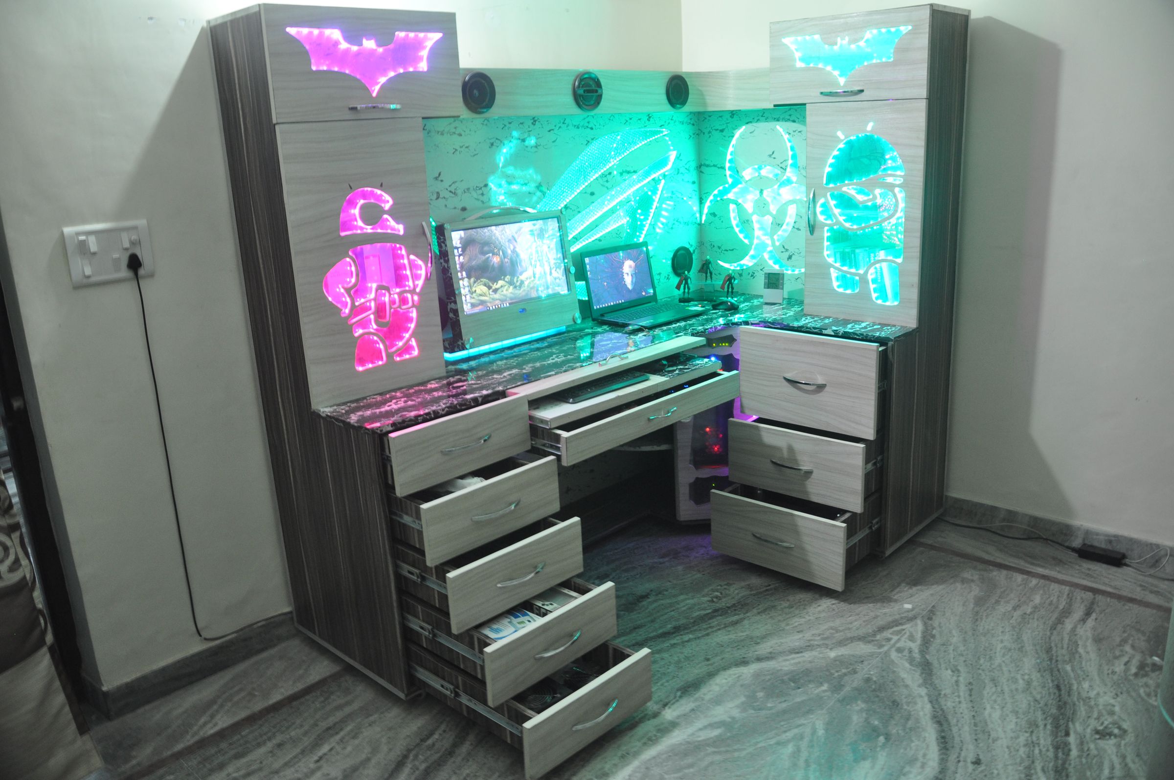 Computer Desk Build : 5 Steps (with Pictures) - Instructables