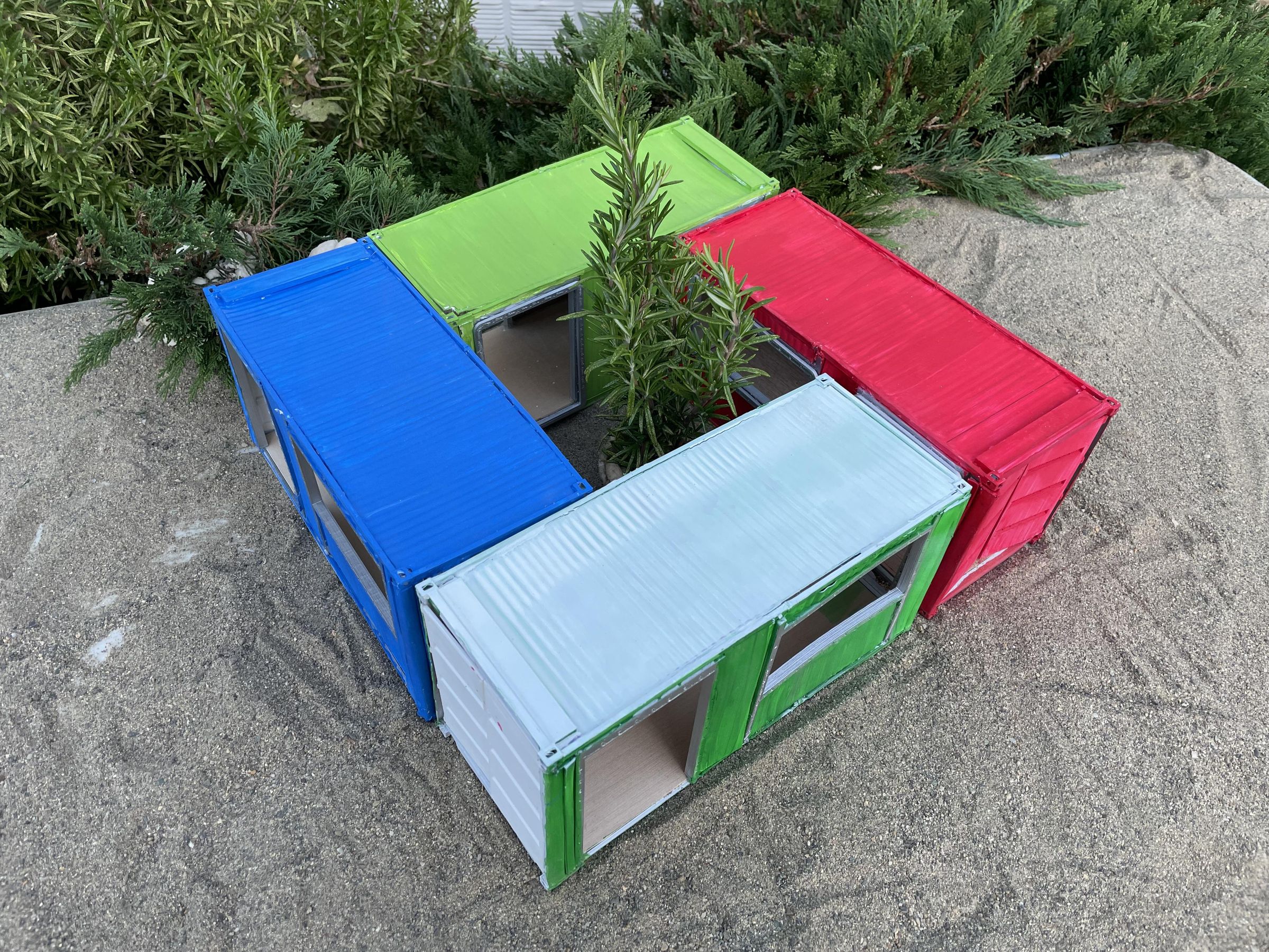 Multi-Purpose Reconfigurable Container Units : 30 Steps (with Pictures ...
