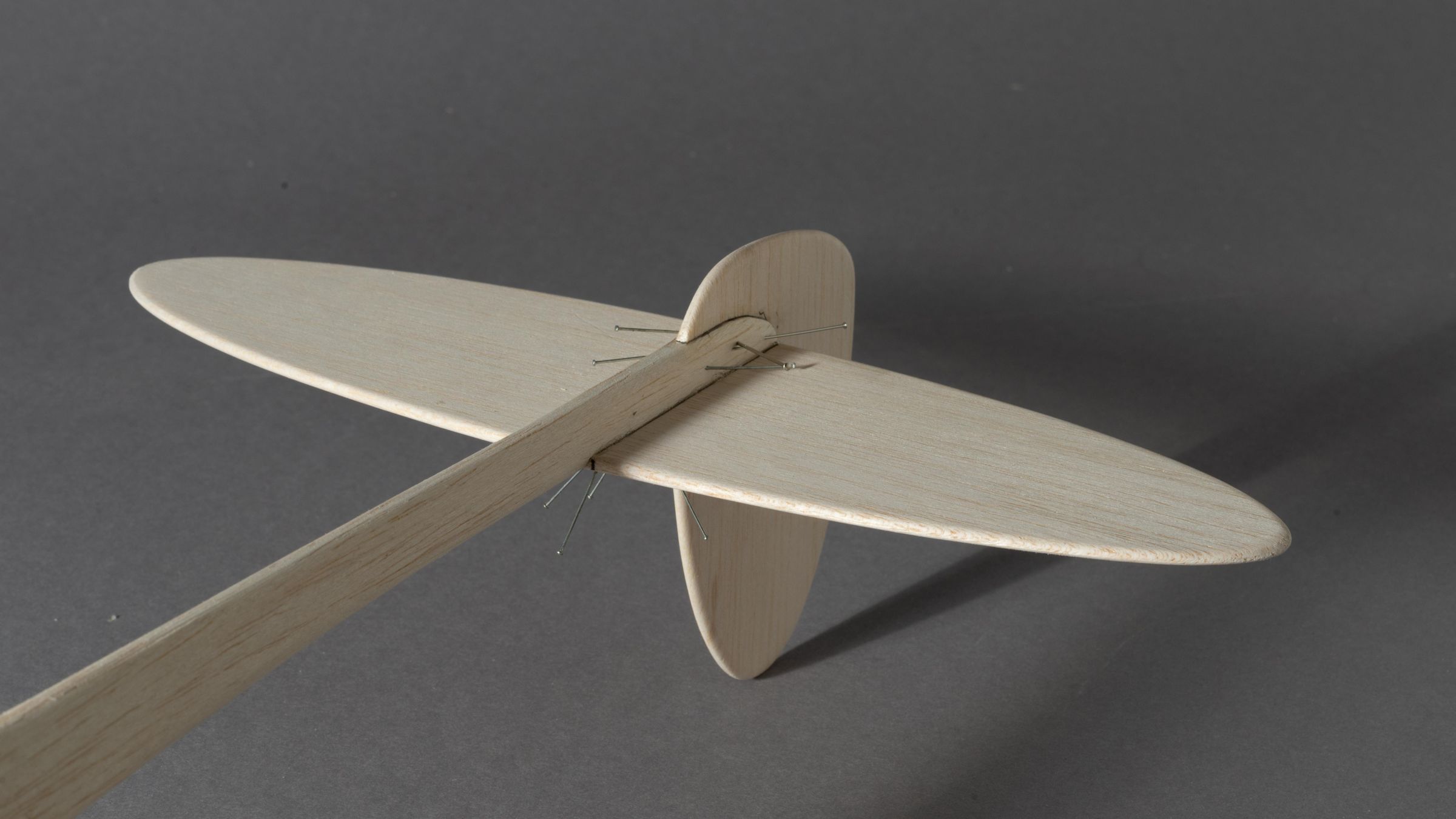 D-LBFG Discus Launch Balsa Free Flight Glider : 24 Steps (with Pictures ...