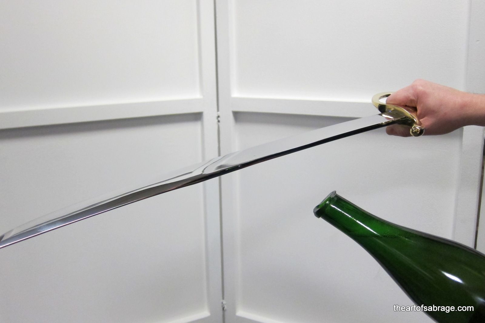 The Art of Sabrage : 7 Steps - Instructables