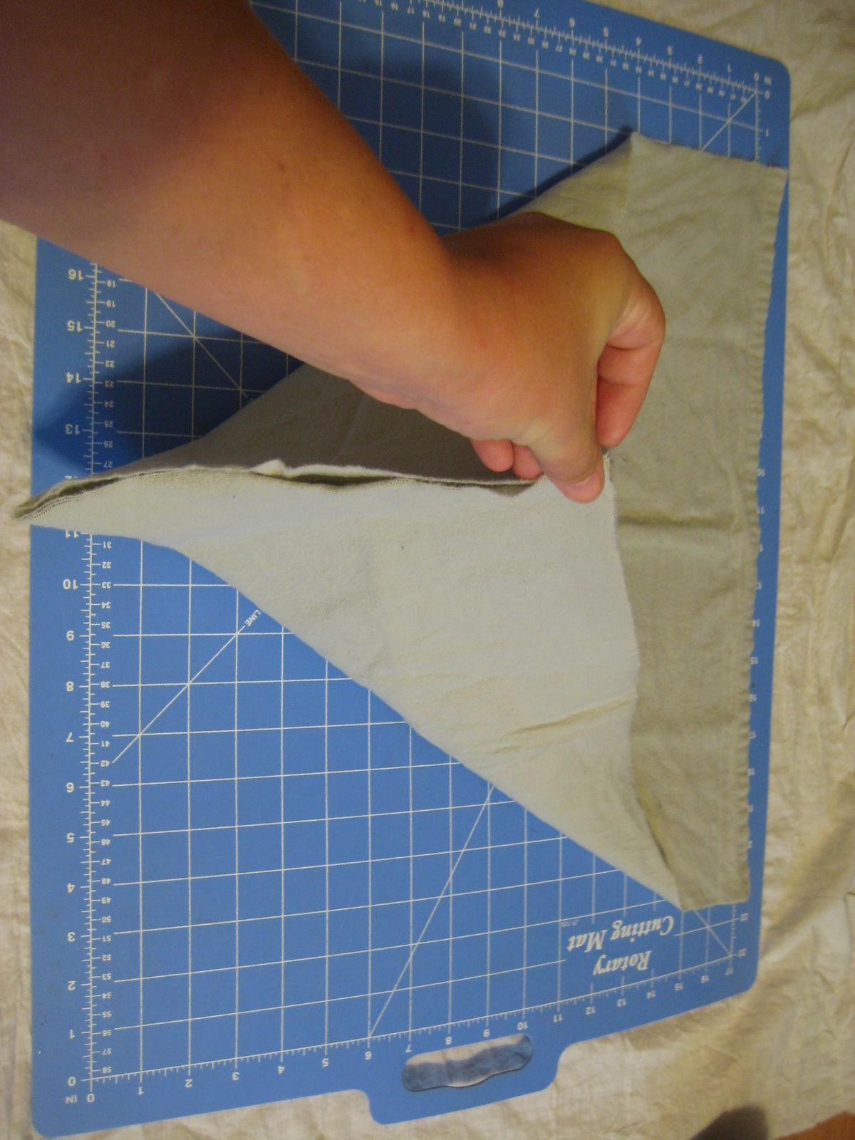 Origami Diaper Fold : 12 Steps (with Pictures) - Instructables