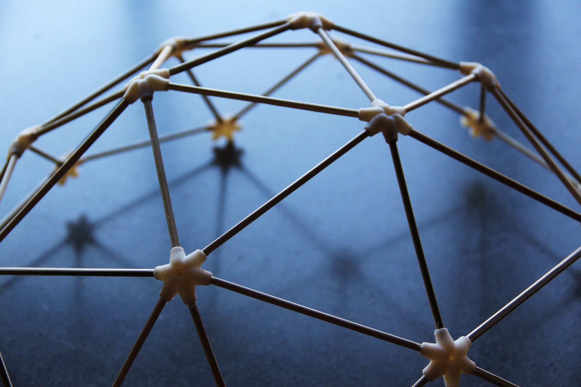 Geodesic Dome: Build a Lamp or a Space Ship : 3 Steps (with Pictures ...