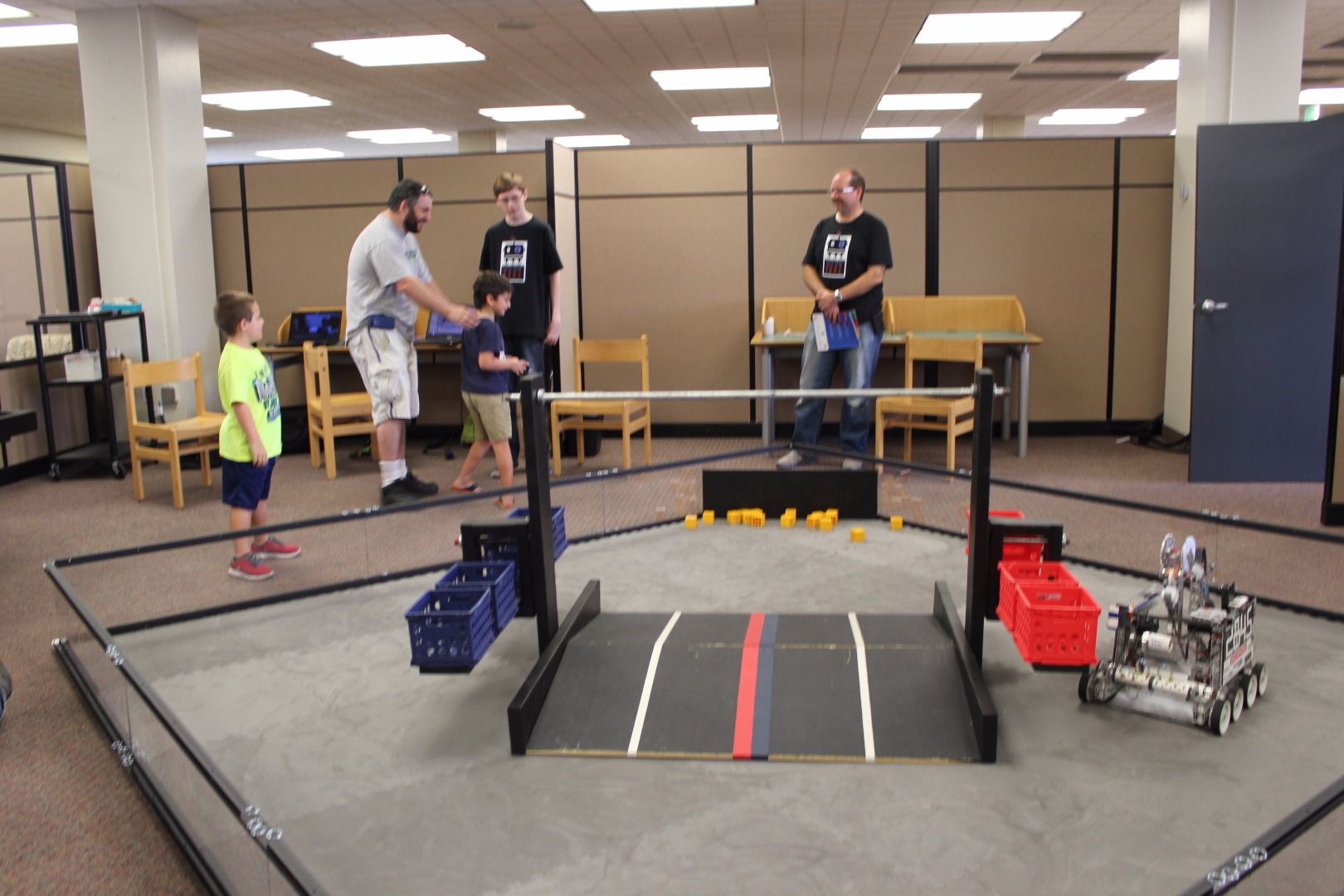 How to Start a FIRST Robotics Team : 9 Steps (with Pictures ...