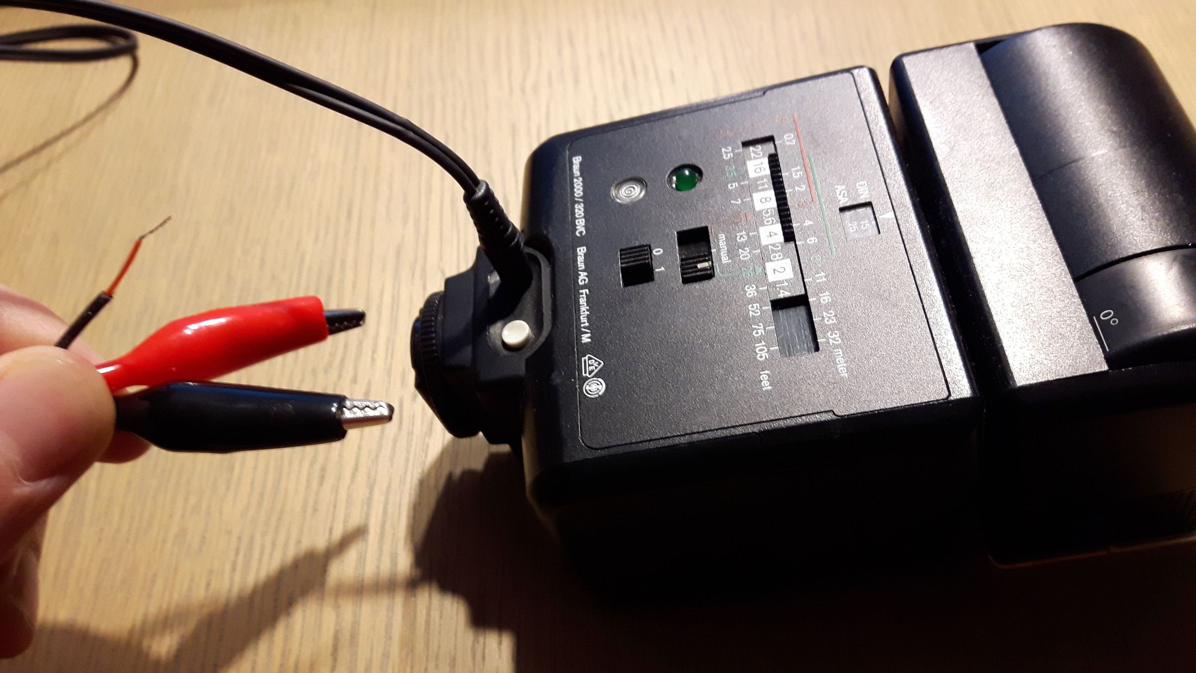 High Speed Photography Flash Trigger by Sound or Laser Barrier (Arduino) : 12 Steps (with ...
