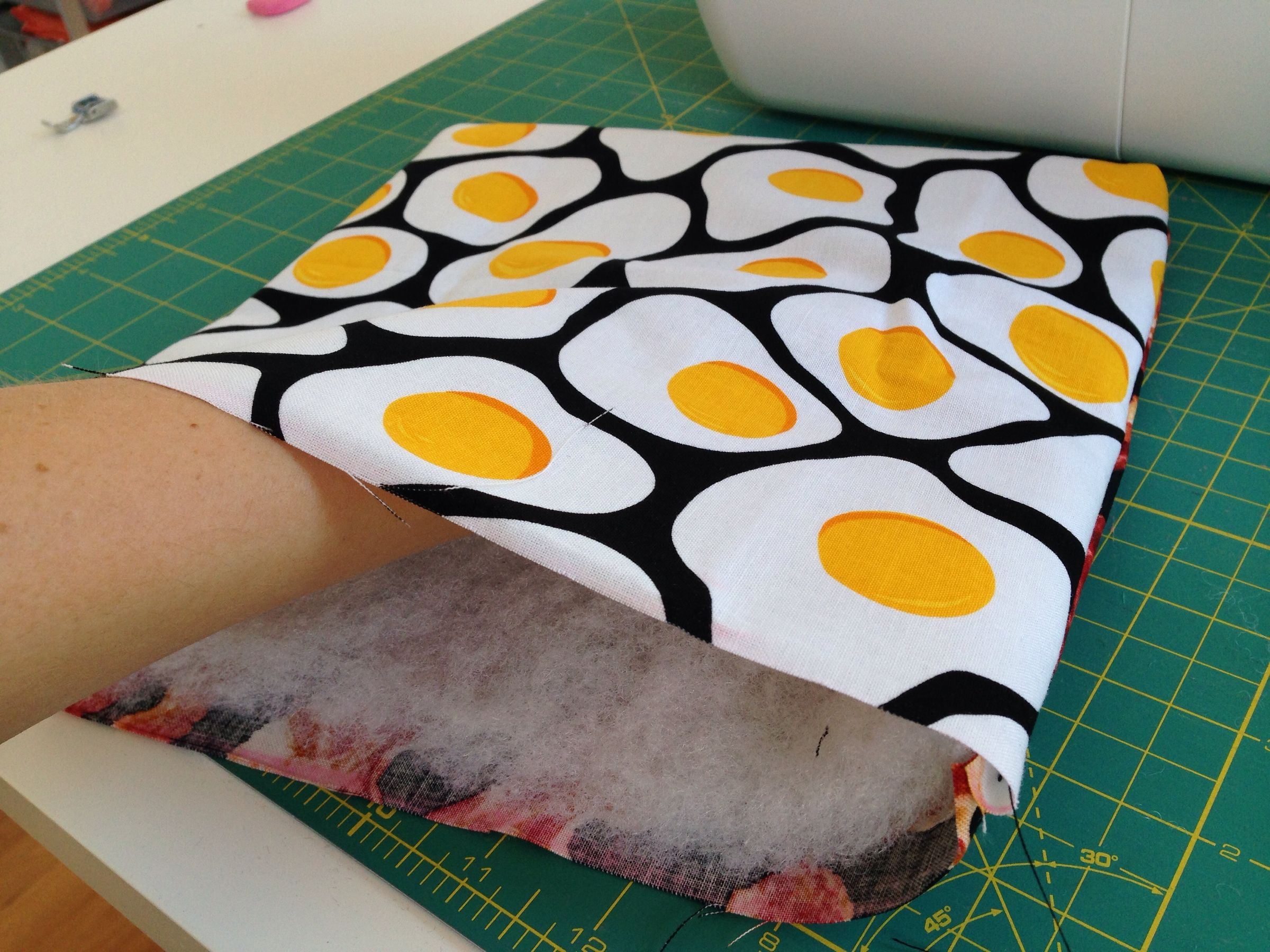 Easy and Stylish Fabric Pan Protectors : 8 Steps (with Pictures ...