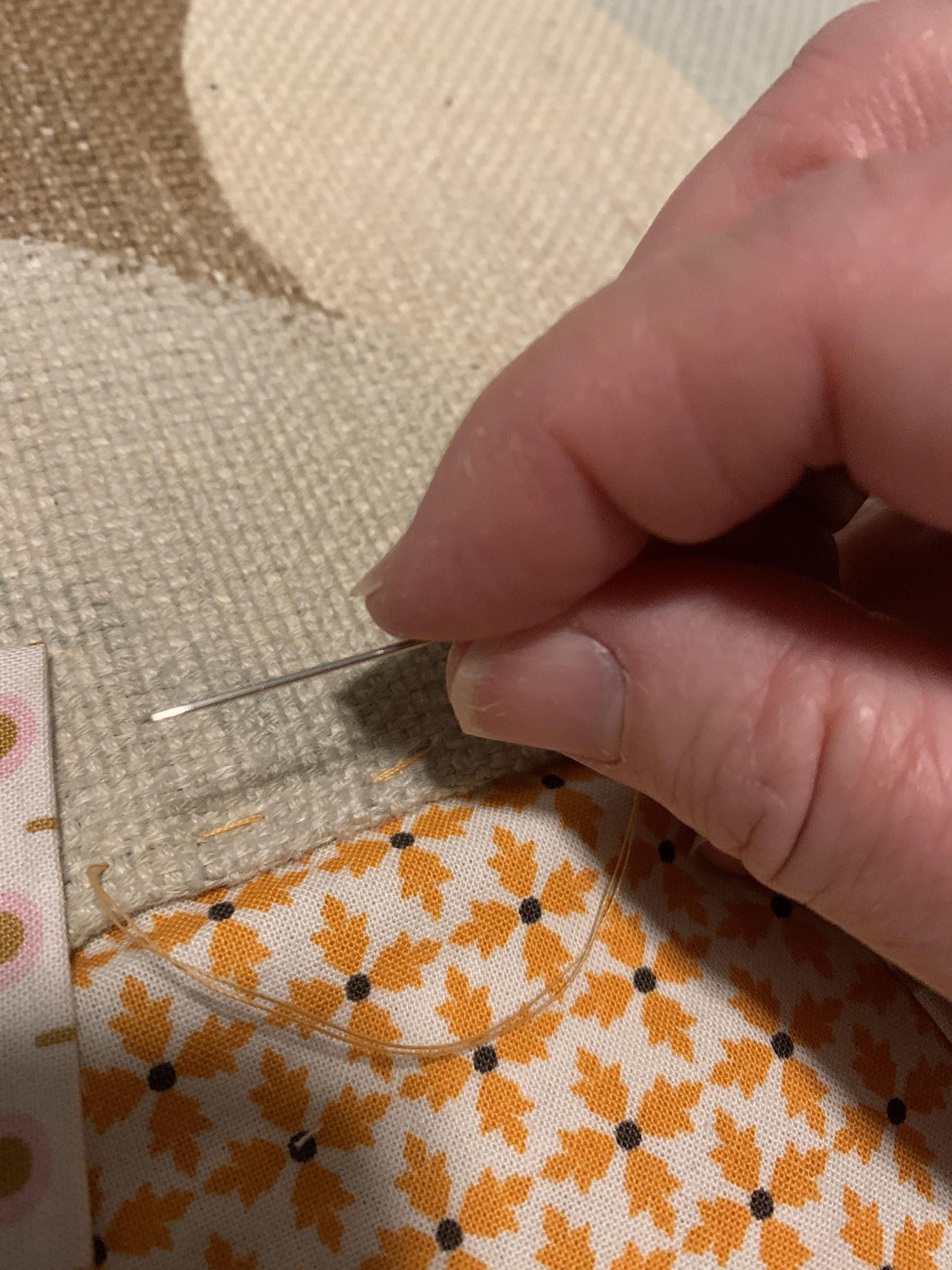 Repair Fabric Ottoman : 6 Steps (with Pictures) - Instructables