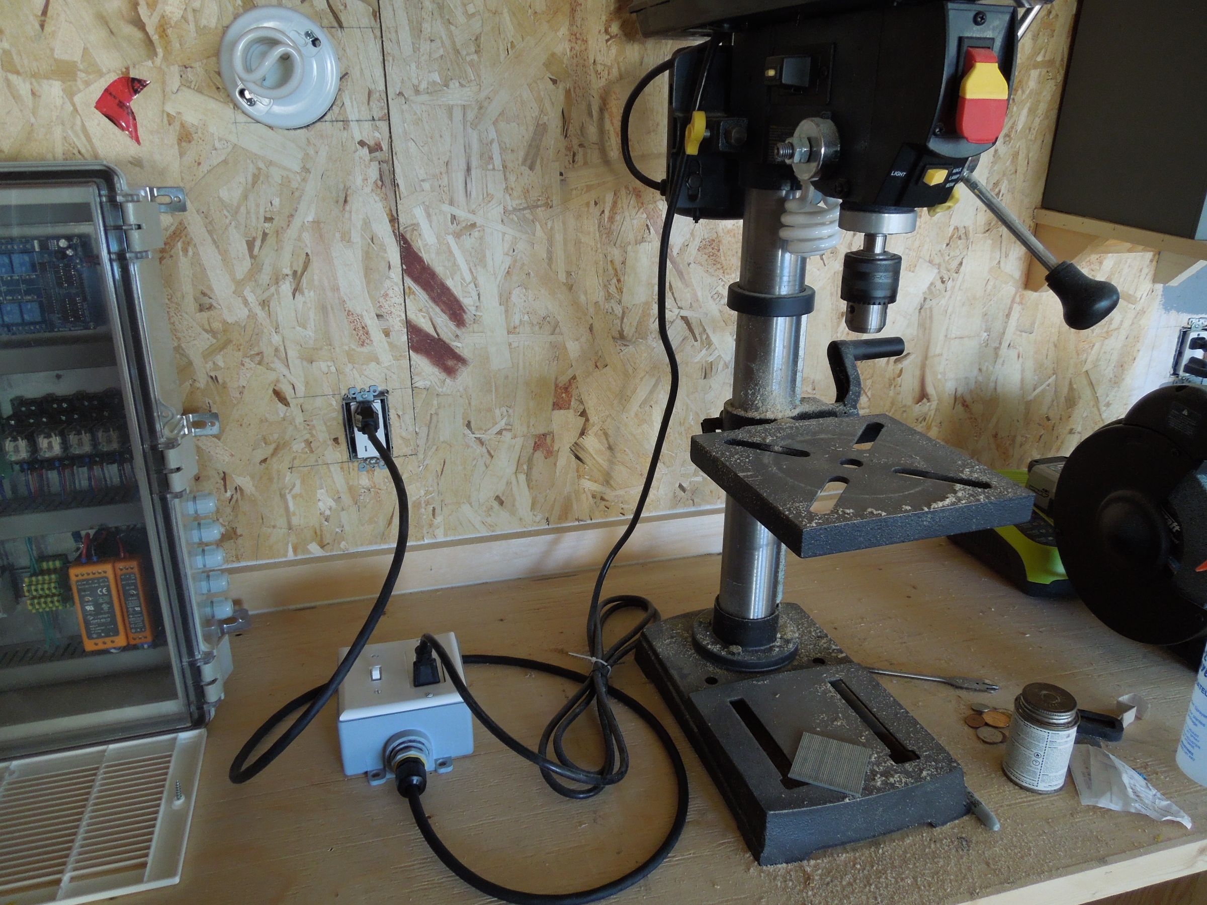DIY Extension Cord With Built in Switch - Safe, Quick and Simple : 5 ...