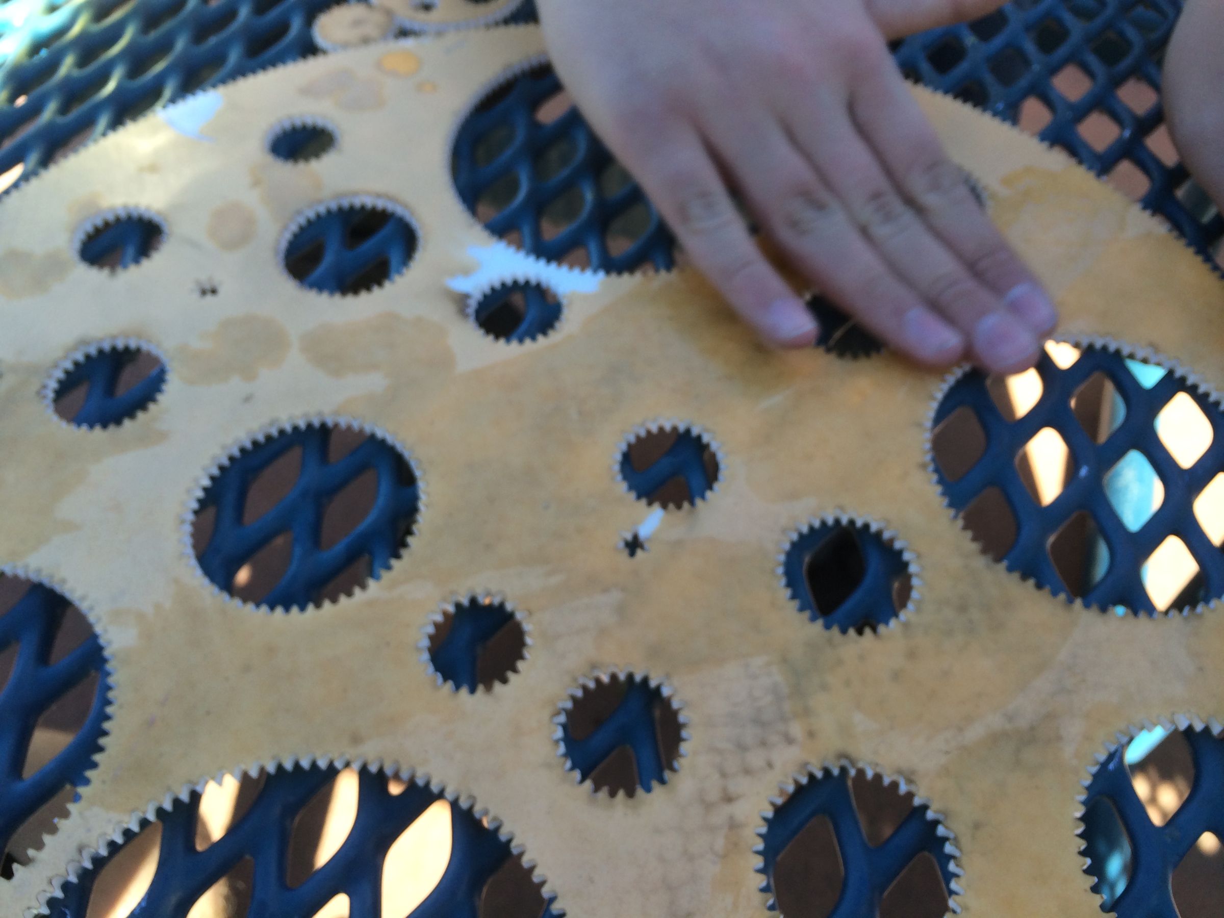 HIGH-FIVE MACHINE : 7 Steps - Instructables
