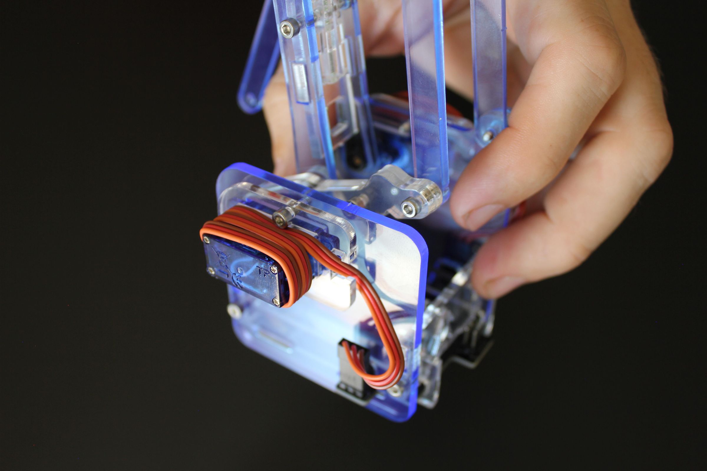 Pocket Sized Robot Arm - MeArm V3.0 - Small, Hackable, Open Source : 18 ...