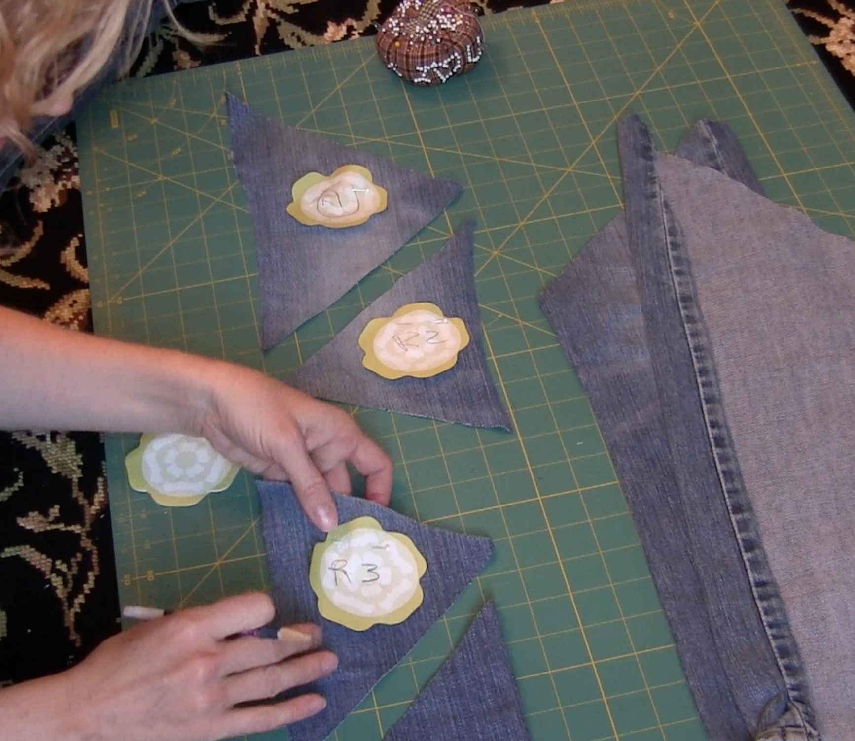 Designer Patchwork Jeans Remake : 8 Steps (with Pictures) - Instructables