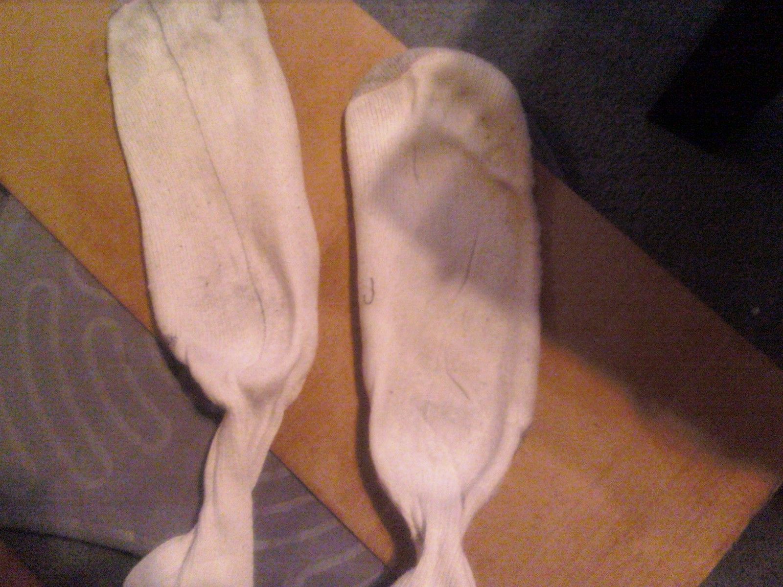 Custom Fitted Gel Insoles : 6 Steps - Instructables