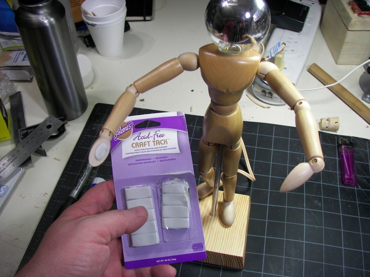 Wood Manikin Figure Lamp With IPad - a DIY Tutorial : 10 Steps (with ...