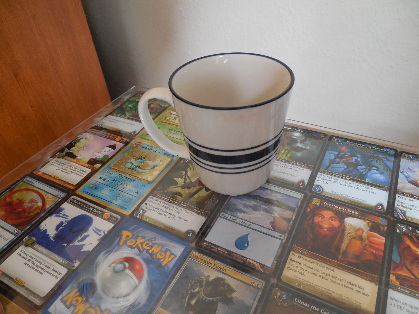 Versatile Multi-Purpose TCG Catch All Table : 3 Steps - Instructables