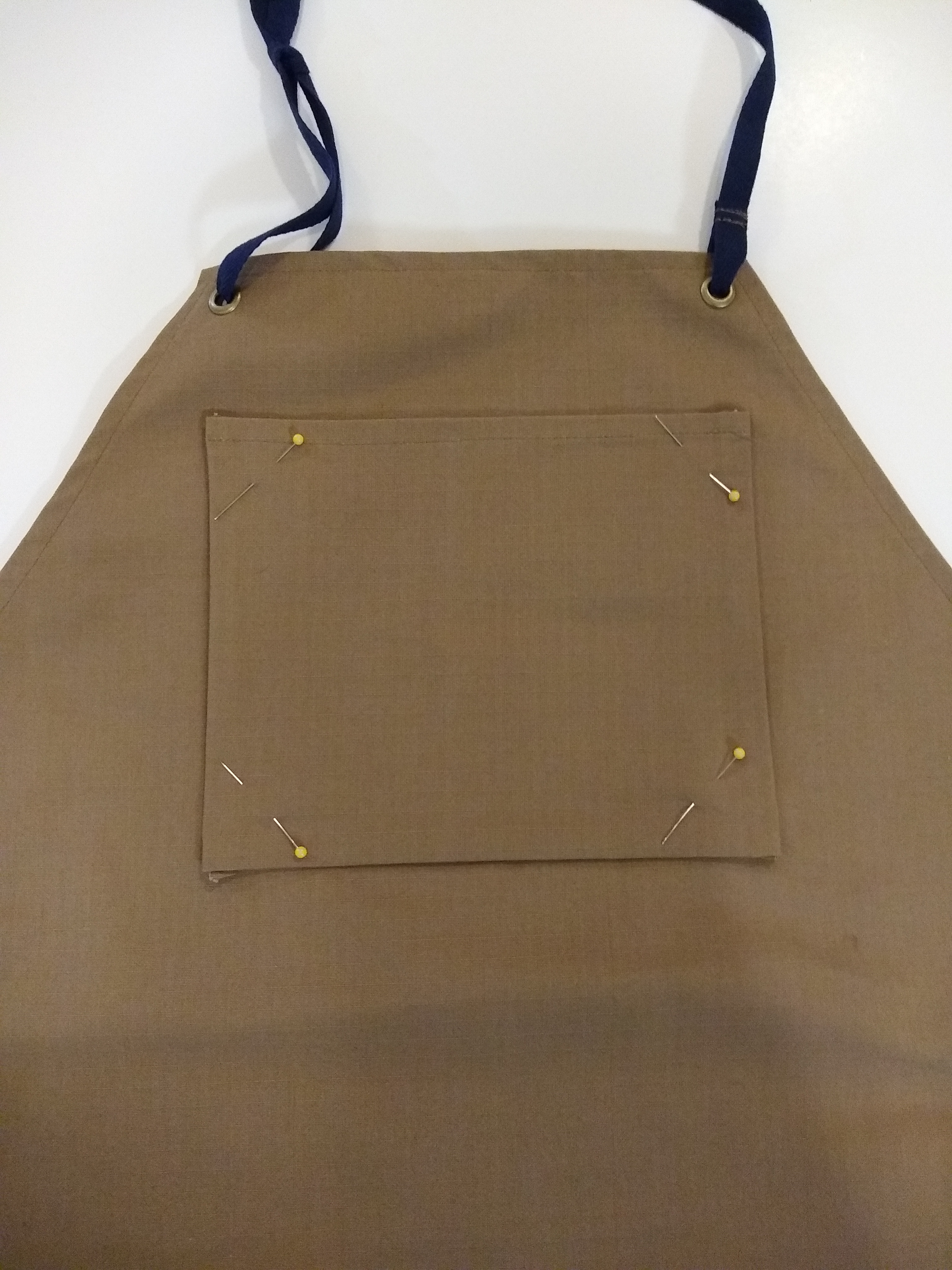Simple Apron : 7 Steps - Instructables