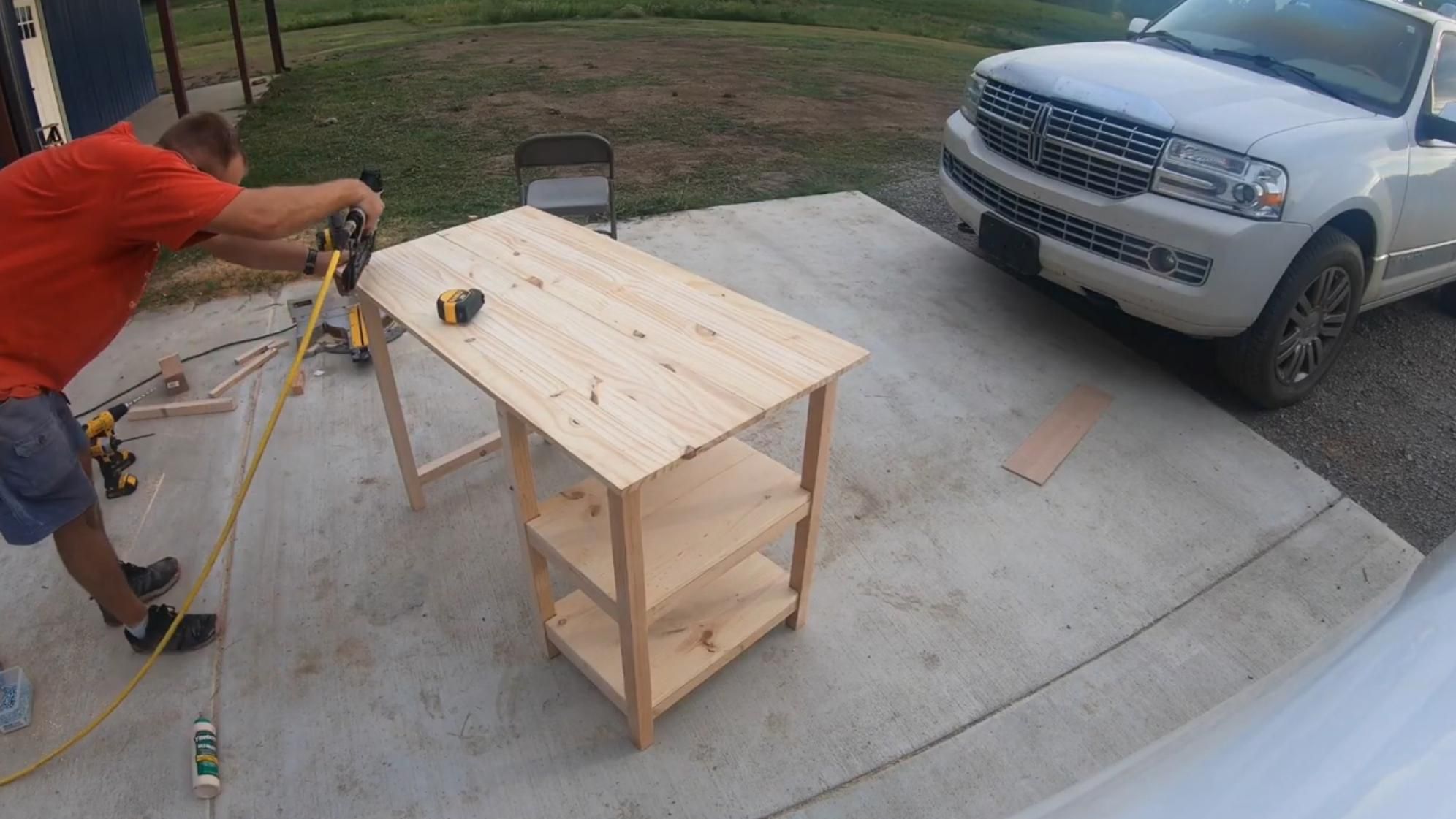 How to Build a Small Desk : 14 Steps (with Pictures) - Instructables