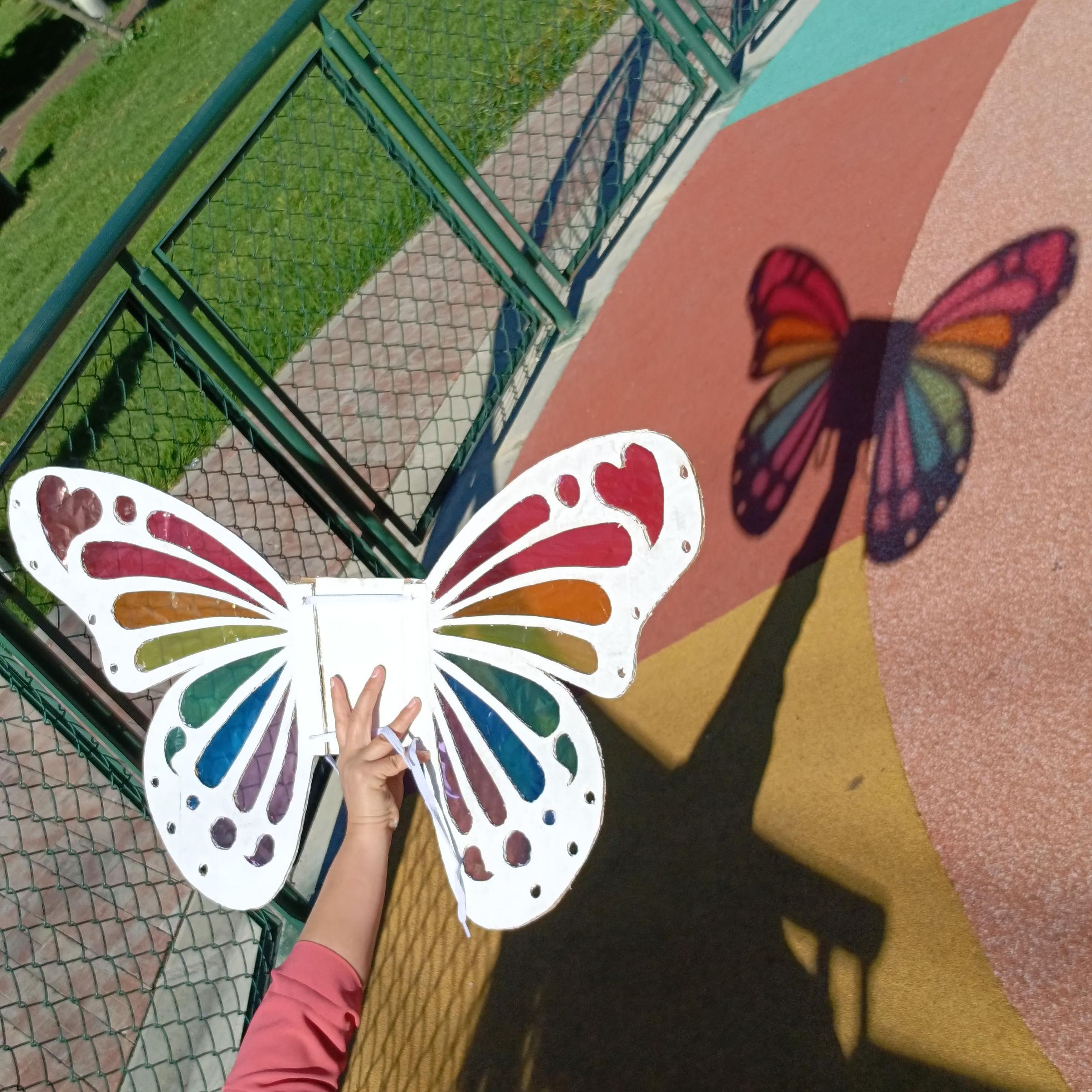 Rainbow Butterfly Wings : 10 Steps (with Pictures) - Instructables