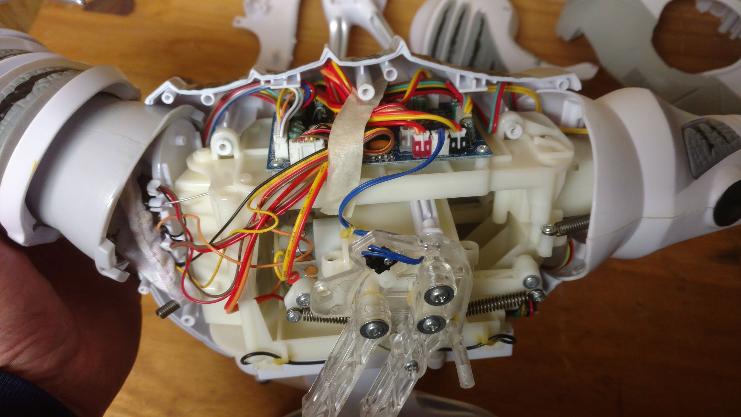 Voice-controlled Robot Raptor : 5 Steps - Instructables