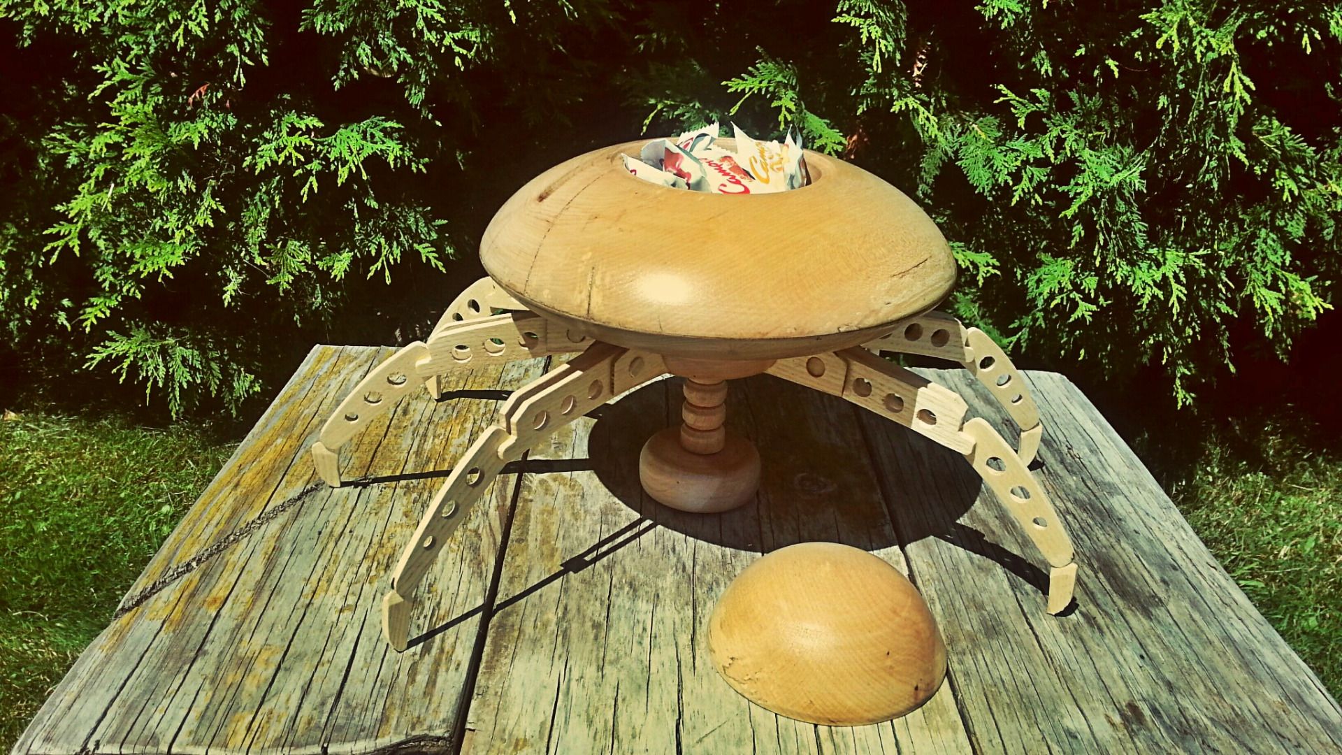 Mars Attacks Martian Saucer Candy Dish : 12 Steps (with Pictures ...