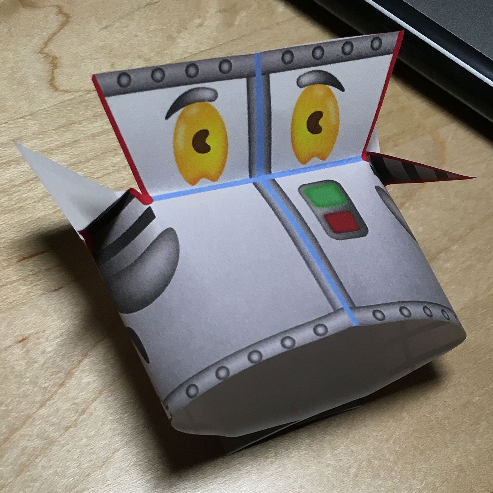 Lil' Buddy Paper Robot : 6 Steps - Instructables