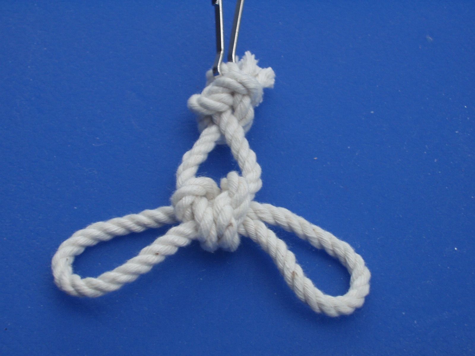 Rabbit Head Knot : 8 Steps - Instructables