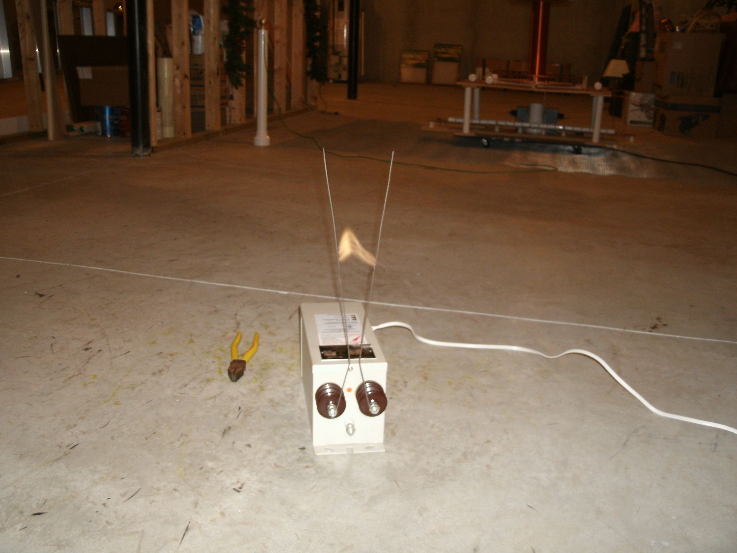 Building a Tesla Coil in 9 Easy Steps! : 9 Steps (with Pictures ...