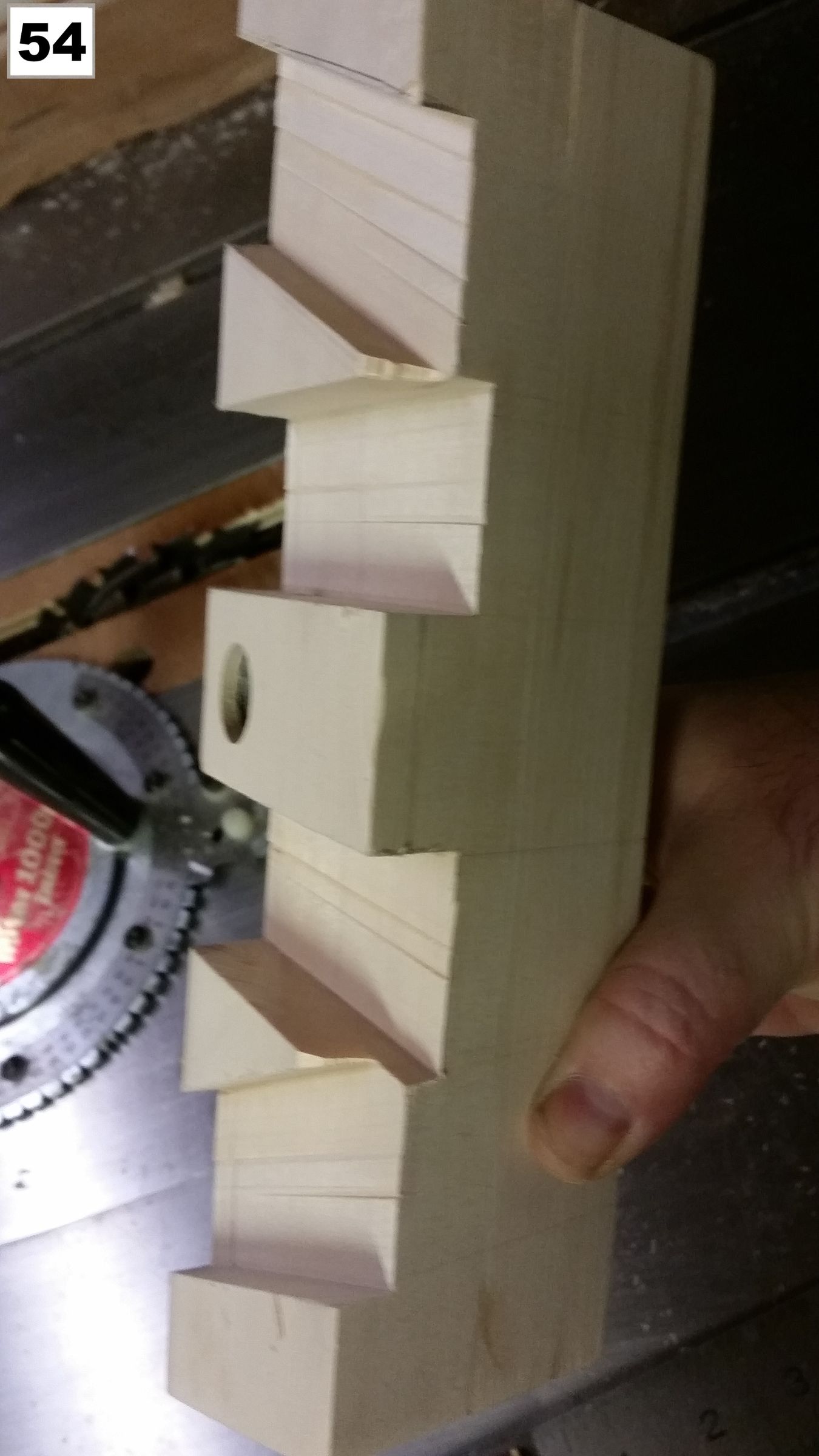 Folding Portable Workbench With Quick Release Vise : 11 Steps (with ...