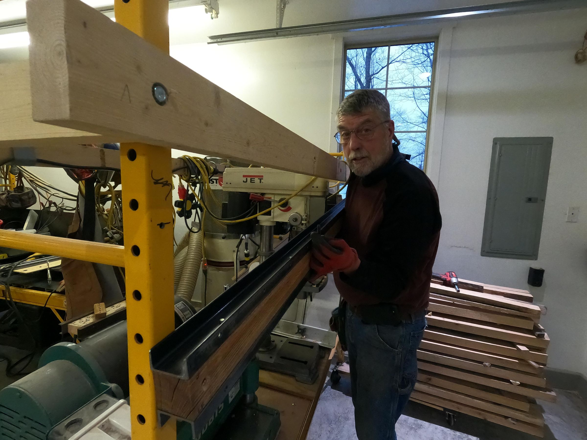 Multi-Clamp Glue-Up Jig for Fabricating DIY Wood Beams AKA a ...