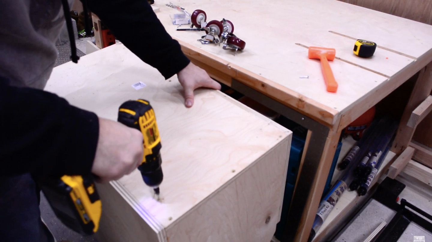 How to Build a Mobile Scrap Bin | DIY Woodworking Shop Project : 11 ...