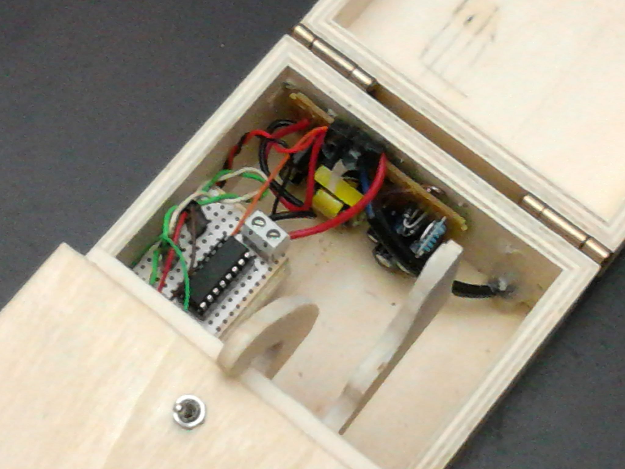 USELESS MACHINE - Instructables