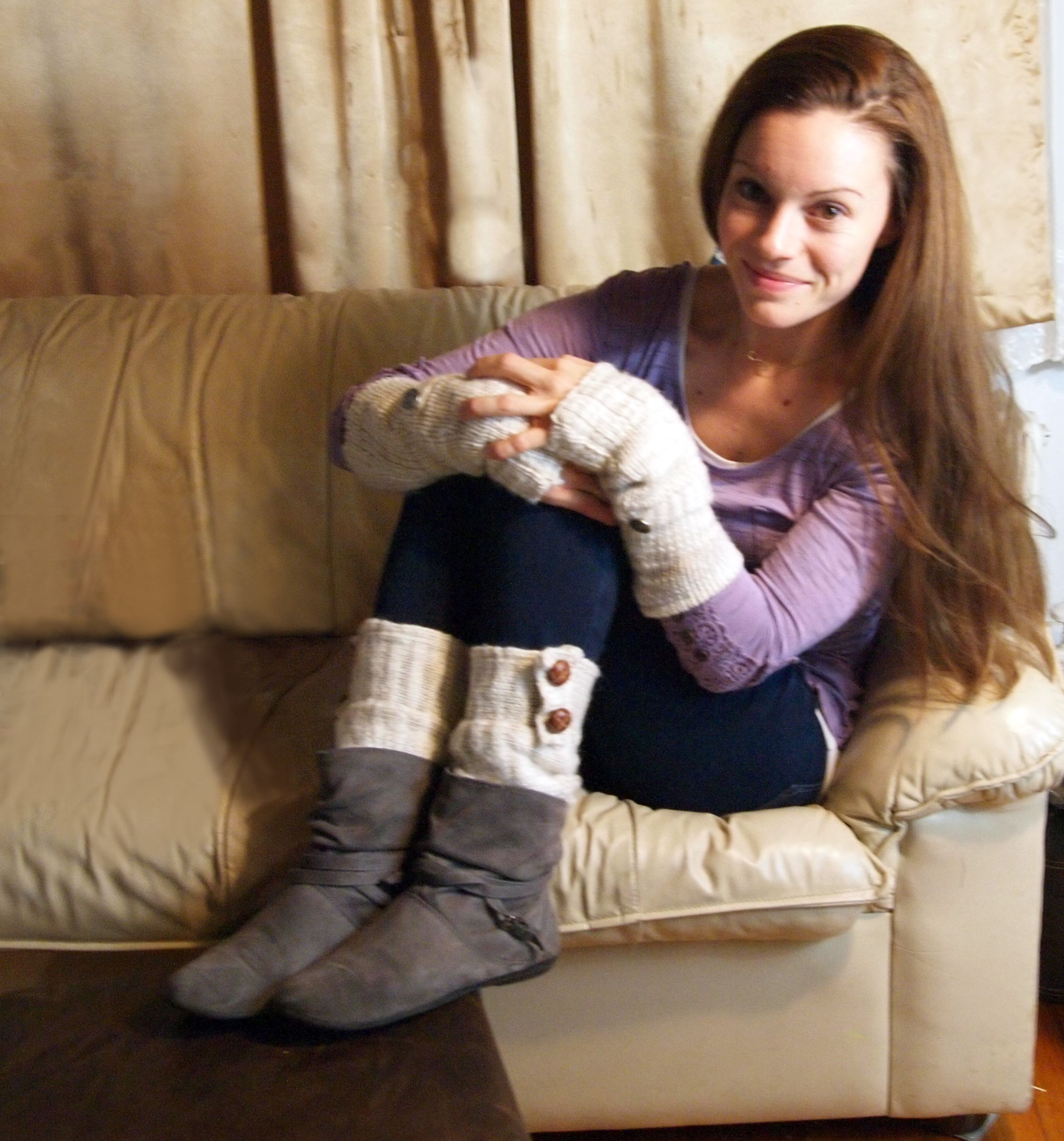 Upcycled Sweater - to Arm/Leg Warmers W/Phone Pocket : 6 Steps (with ...