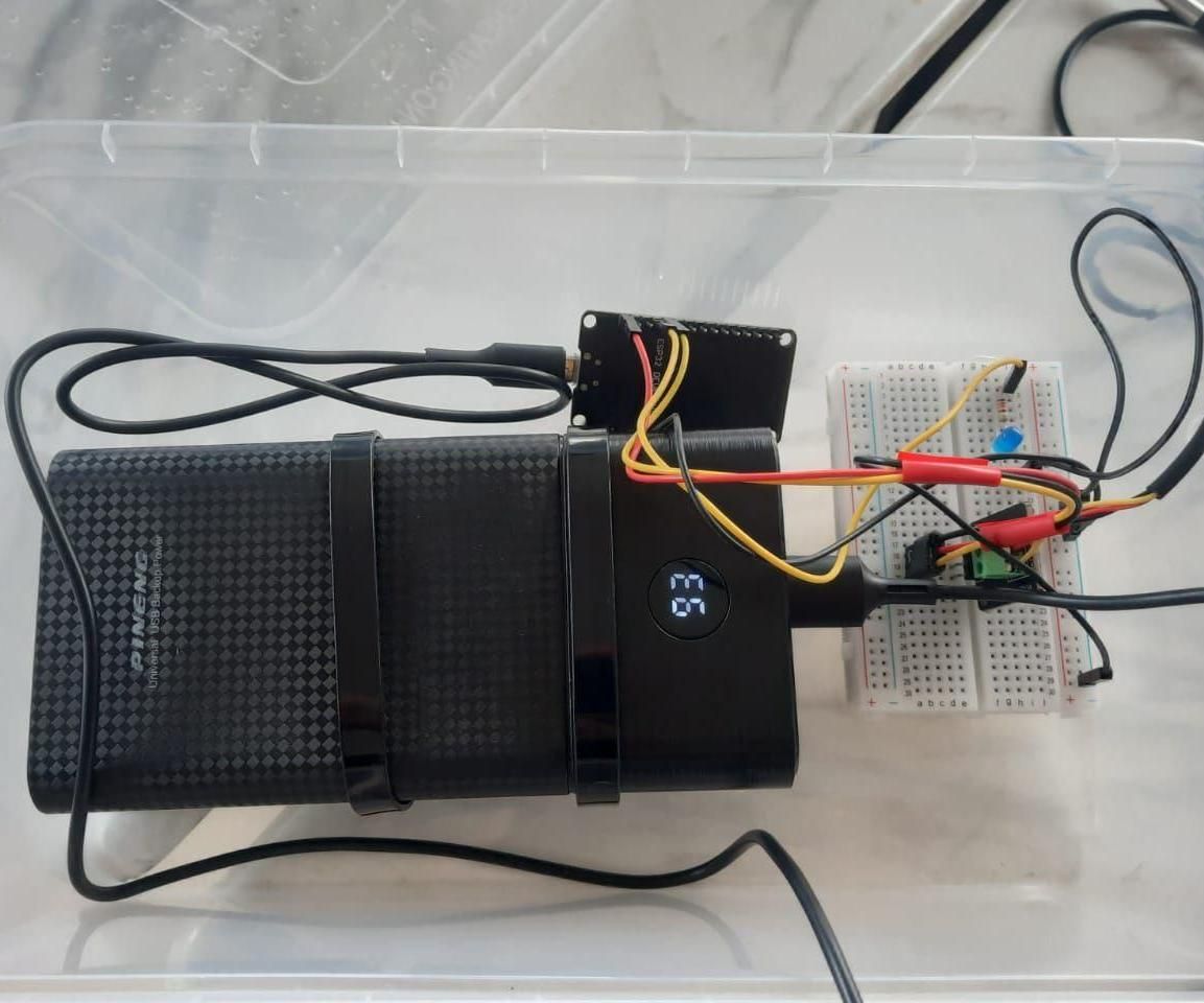 Group Project IoT (CSM3313): Water Temperature Sensor : 9 Steps - Instructables