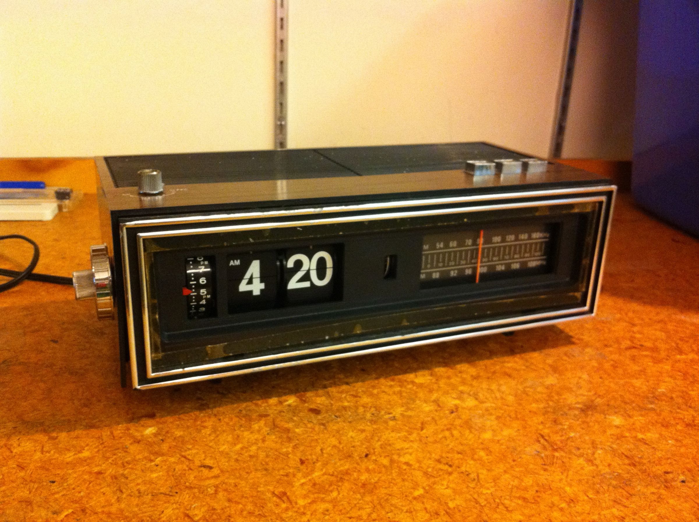Cool Exposed Retro Flip Clock : 7 Steps (with Pictures) - Instructables