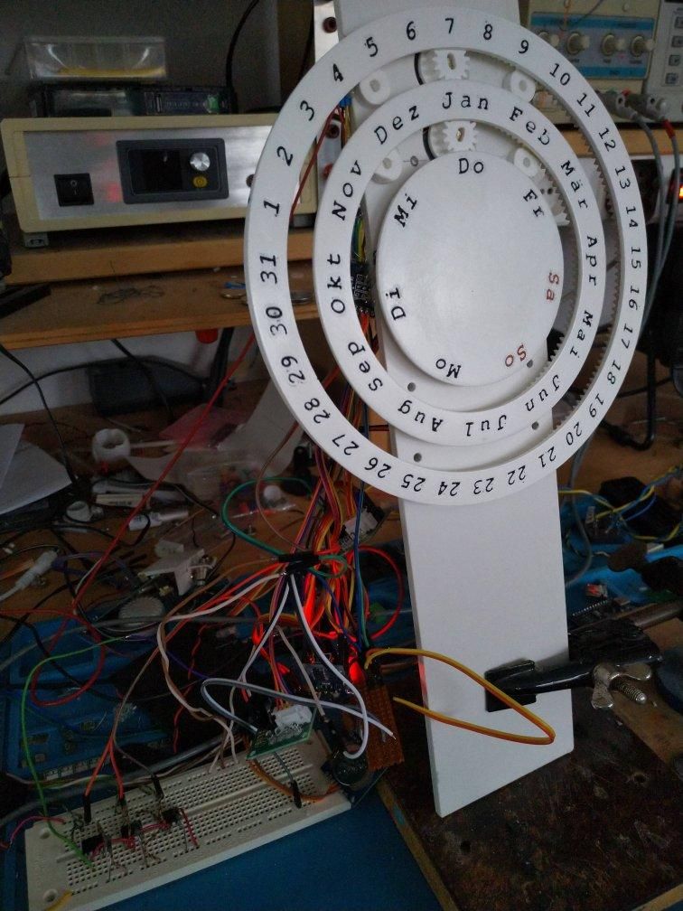 Automated Perpetual Calendar : 21 Steps (with Pictures) - Instructables