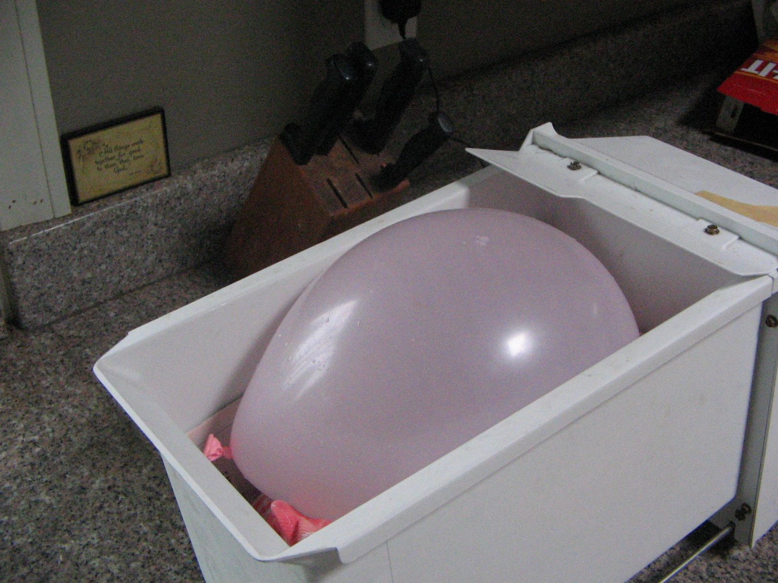 What You Can Make by Freezing a Water Balloon : 3 Steps - Instructables