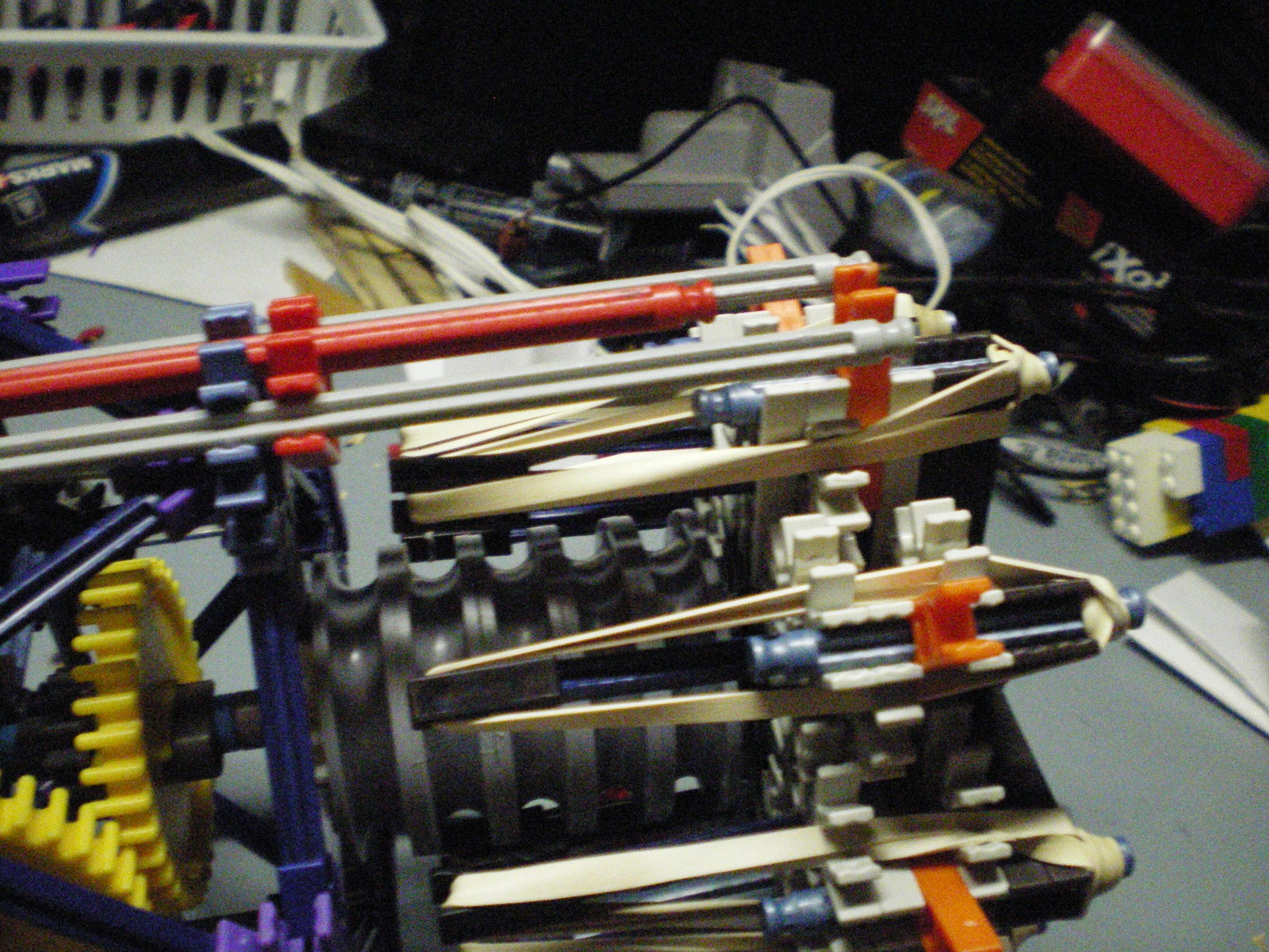 Knex 8-shot Hand Crank Gatling Gun - Instructables