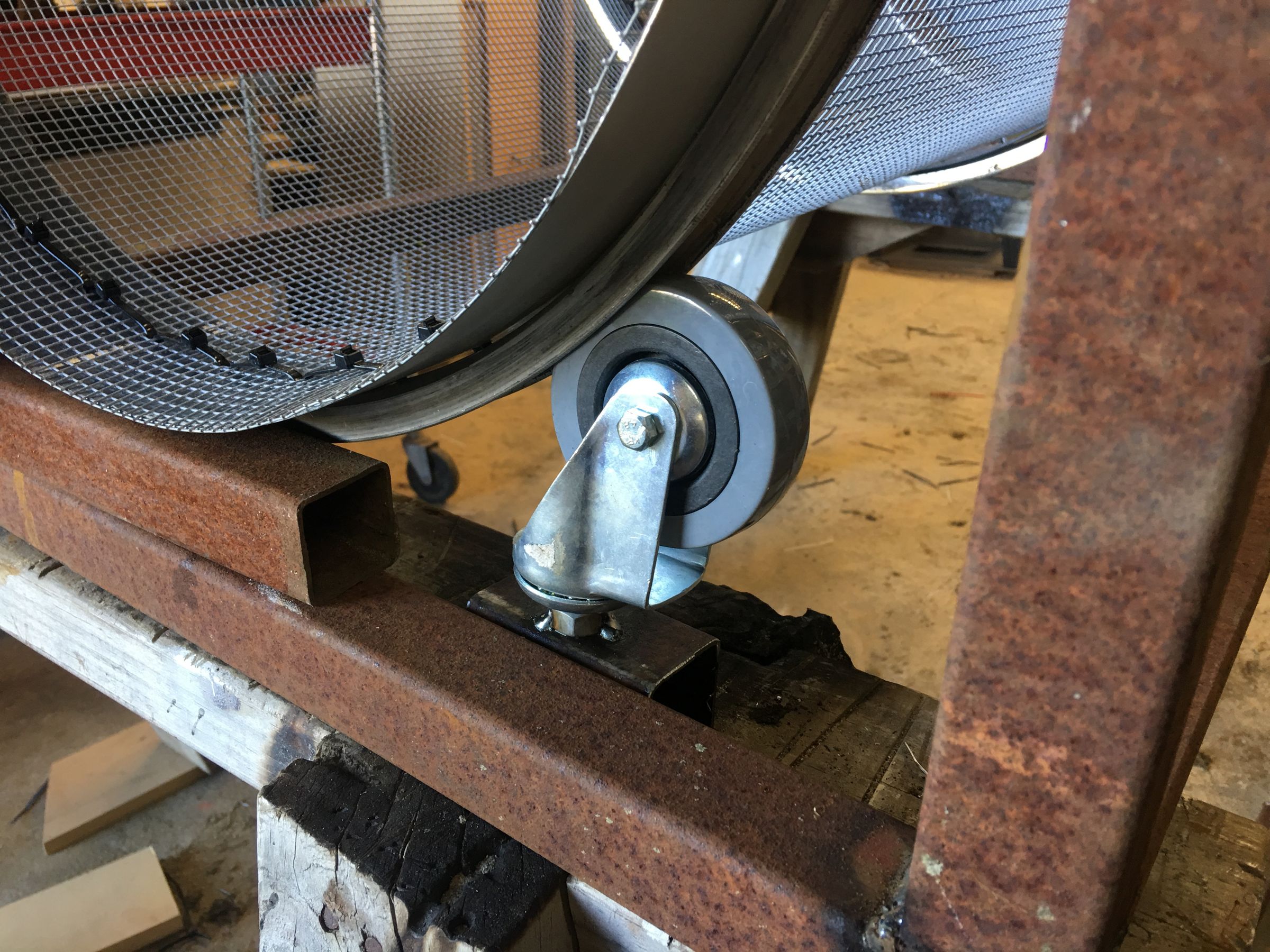 Building a Soil Sifter / Rotary Trommel : 7 Steps (with Pictures ...