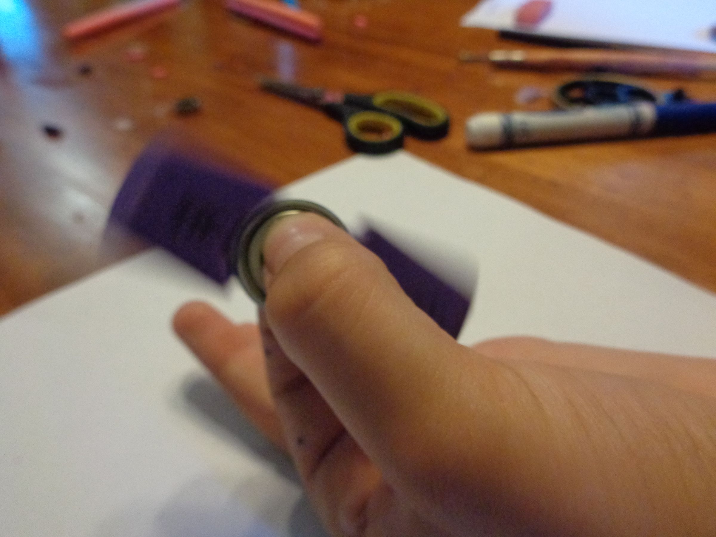 Eraser Fidget Spinner : 5 Steps - Instructables