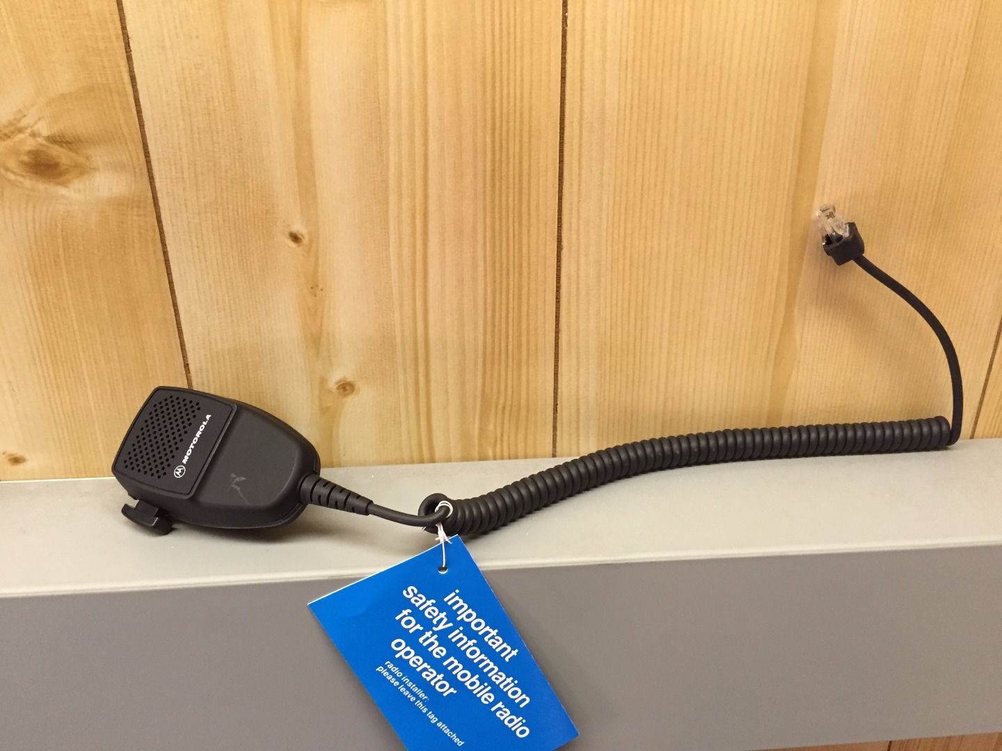 How to Quickly Test and Diagnose a Two Way Radio Transmitter : 5 Steps ...