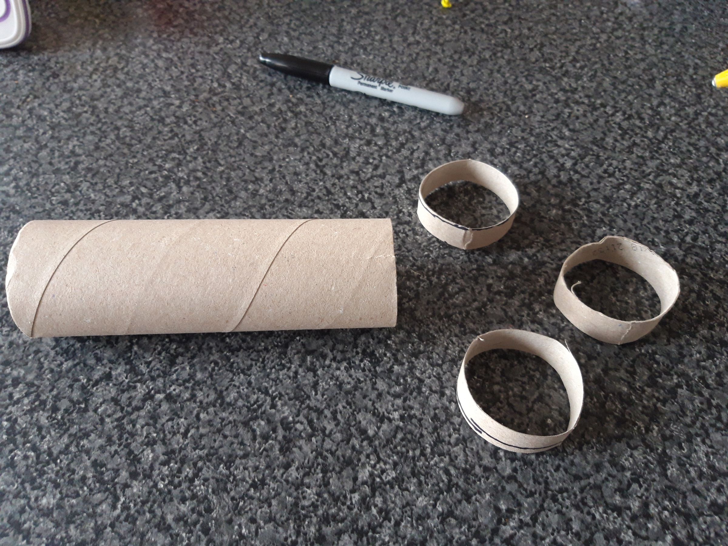 5 Minute Kitchen Roll Spectacles : 3 Steps (with Pictures) - Instructables