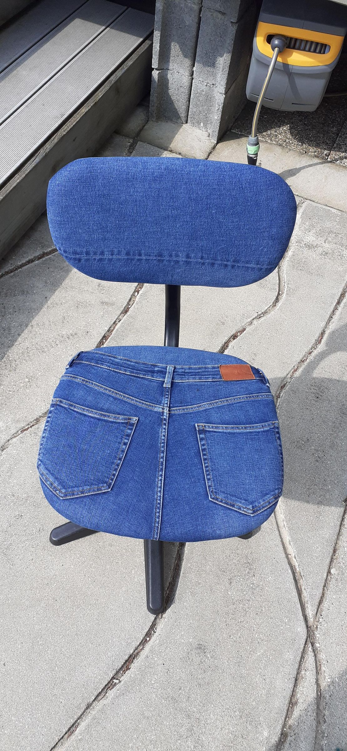 Jean Chair. : 5 Steps (with Pictures) - Instructables