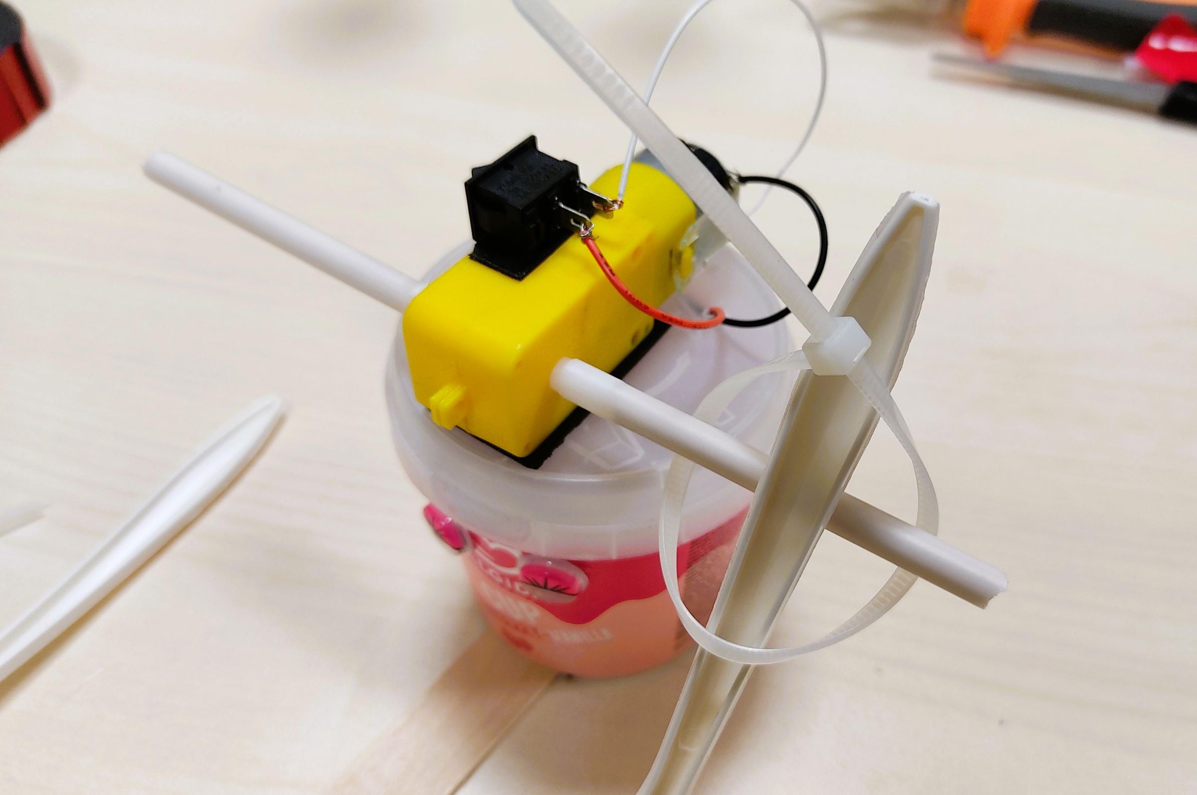 Robotics for School: Create Four Easy Robots Using Simple Materials ...