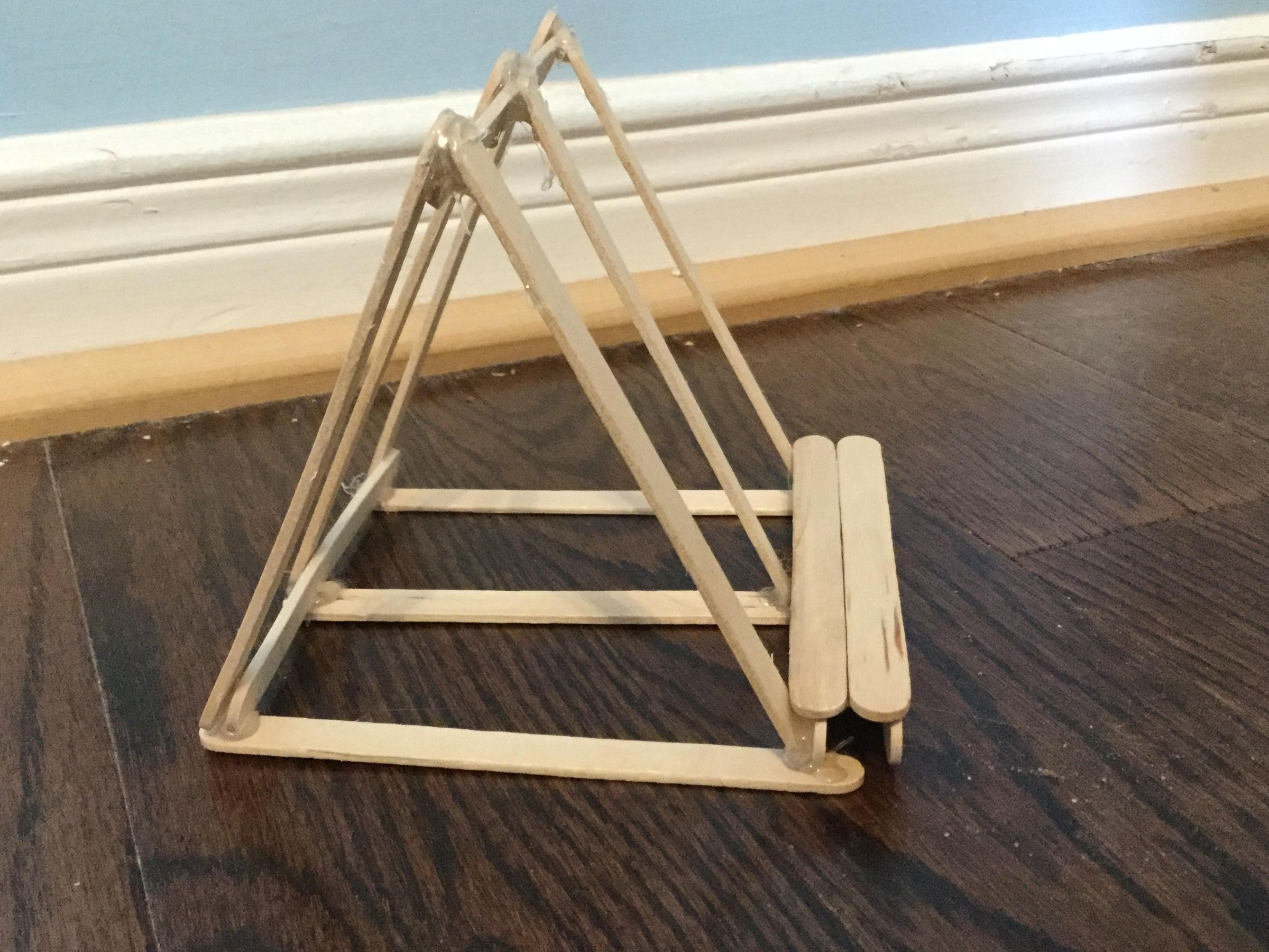 Easy Phone Holder : 5 Steps - Instructables